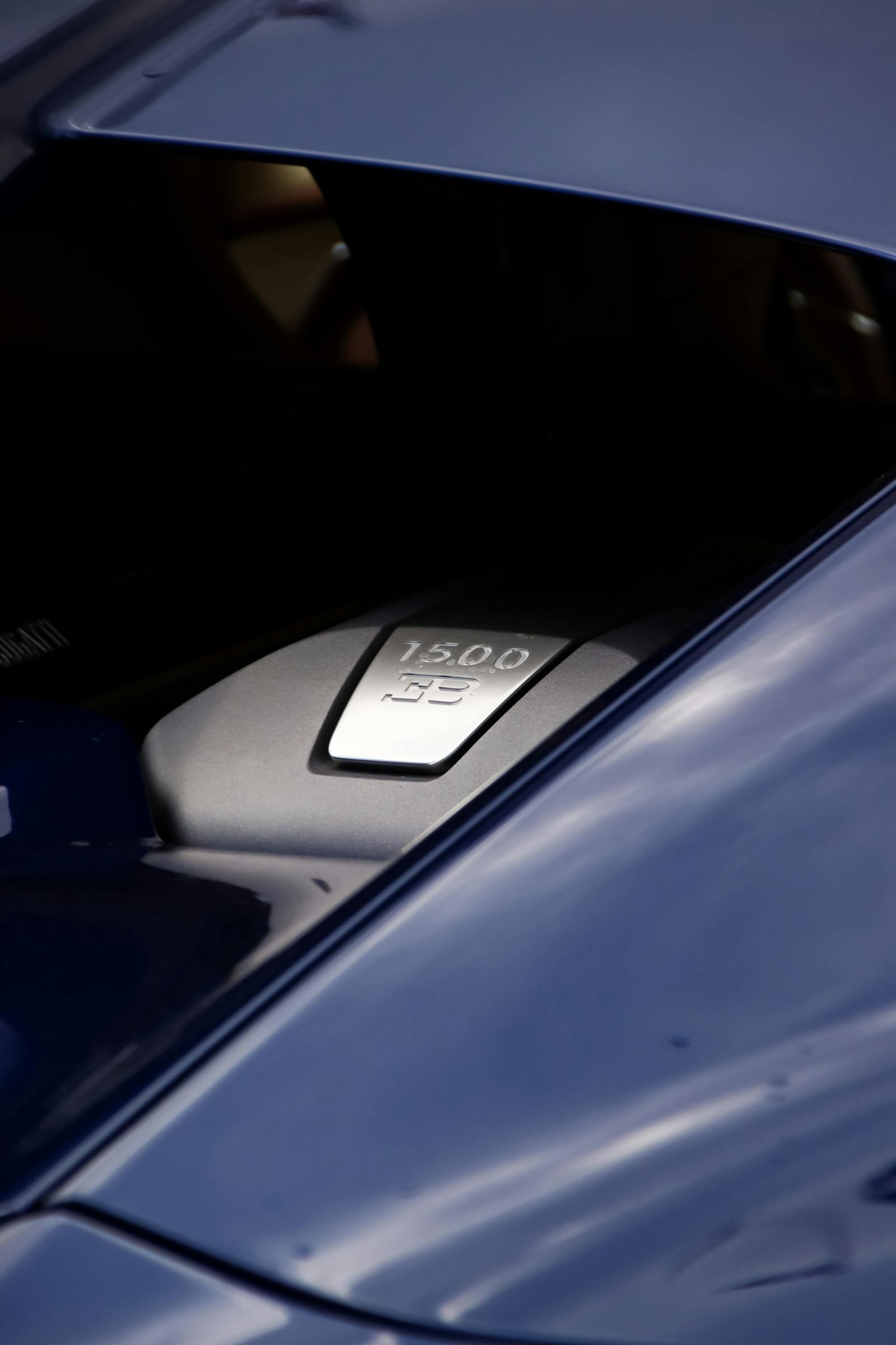 Inside Bugatti Chiron Photos, Download The BEST Free Inside Bugatti ...