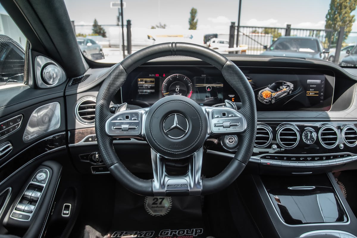 Mercedes Cockpit Photos, Download The BEST Free Mercedes Cockpit Stock ...