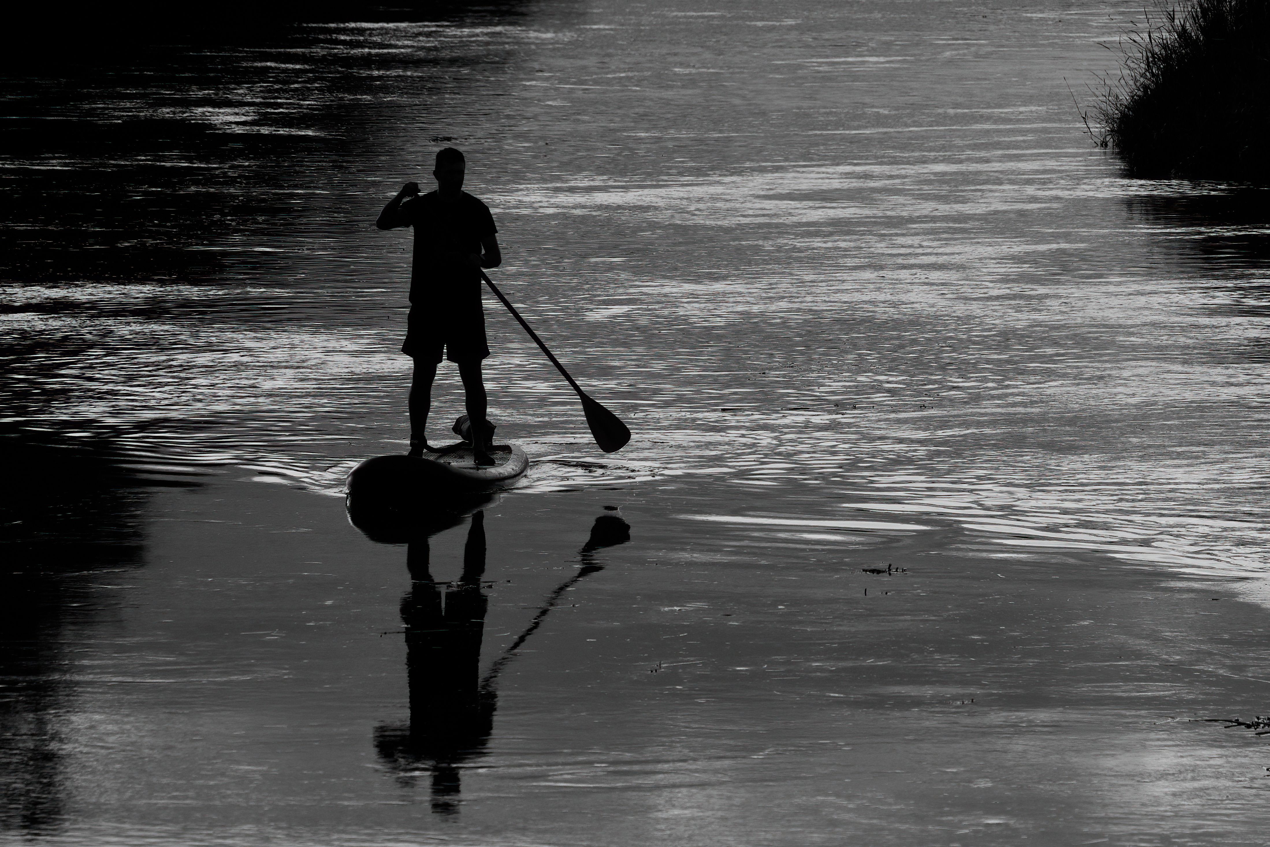 Black And White Background Sport Photos, Download The BEST Free Black ...