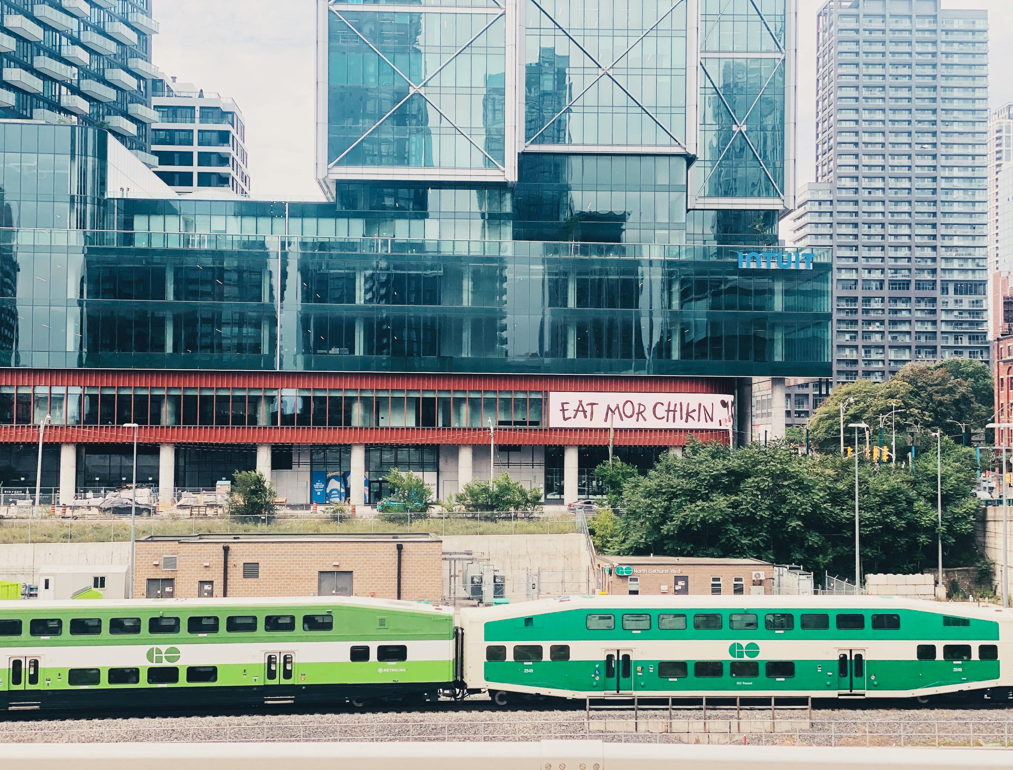 Green Trains Photos, Download The BEST Free Green Trains Stock Photos ...