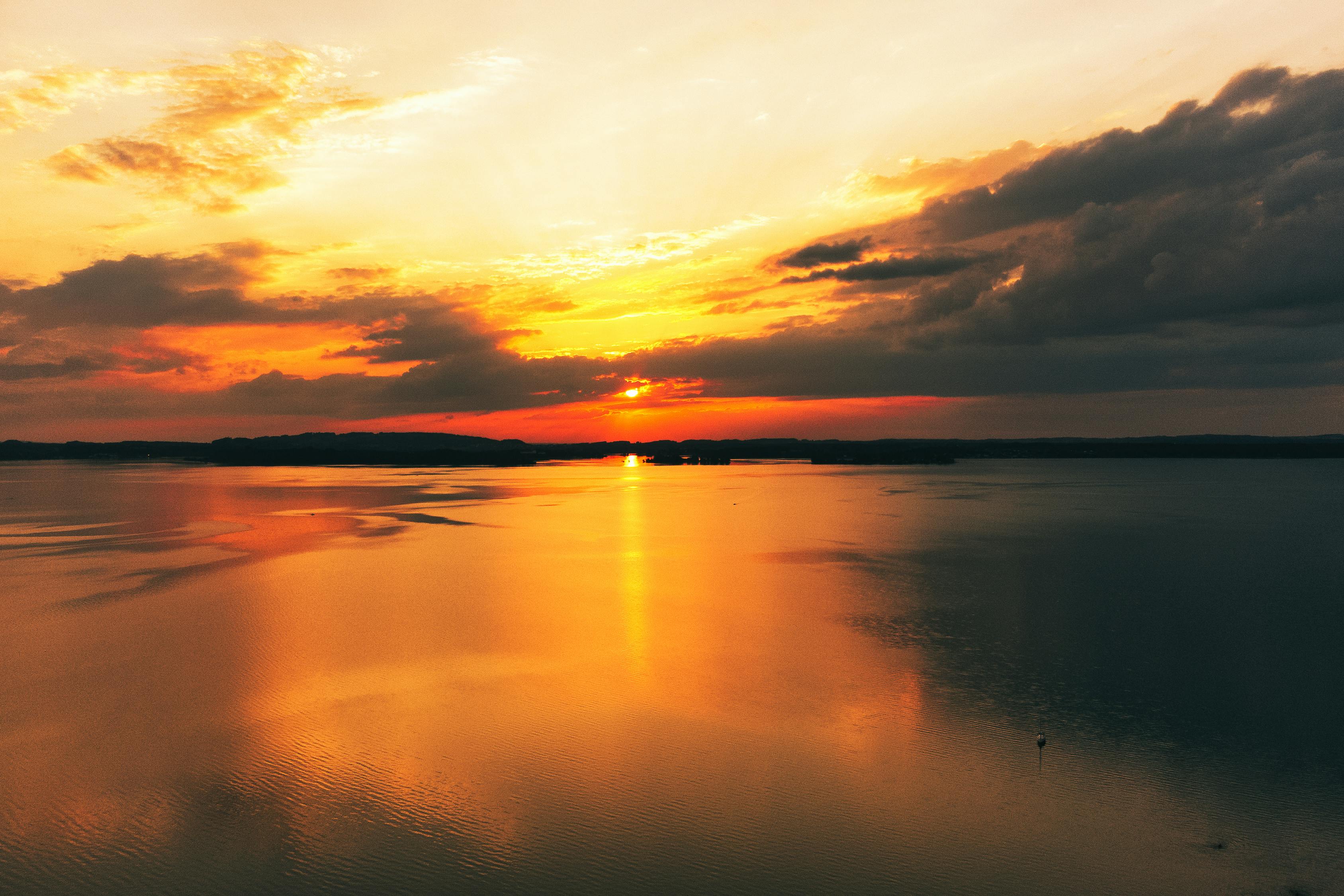 Red and Yellow Sunset over Sea · Free Stock Photo
