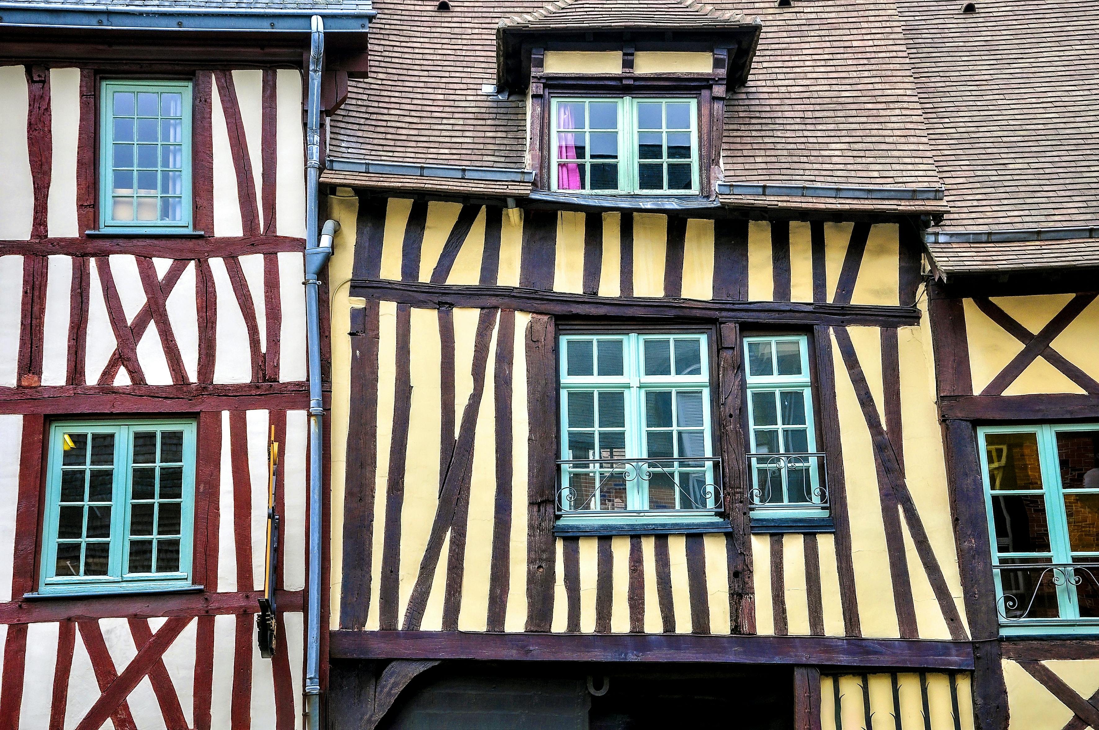 Facade of Medieval House · Free Stock Photo