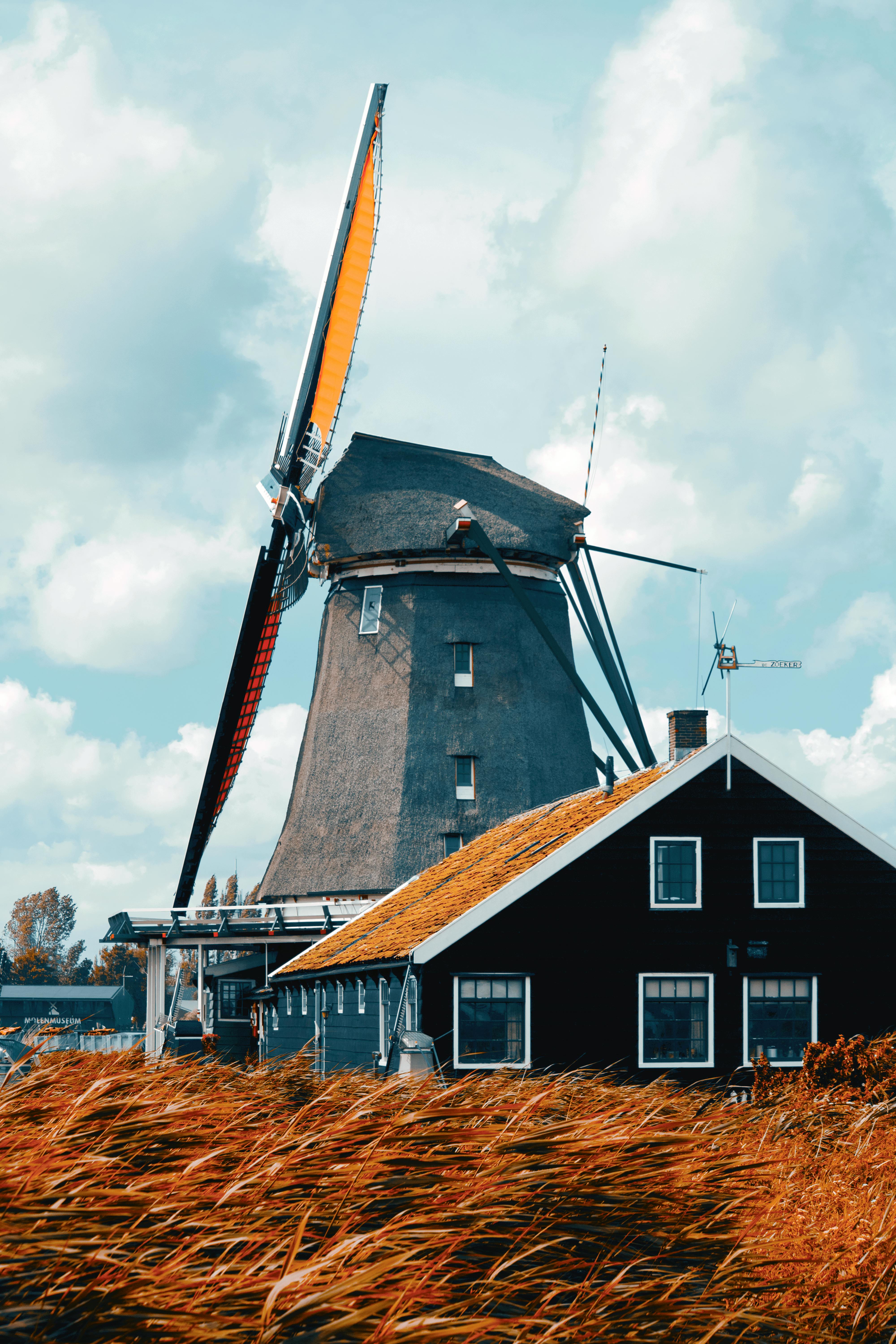 Vintage Windmill on Farm · Free Stock Photo