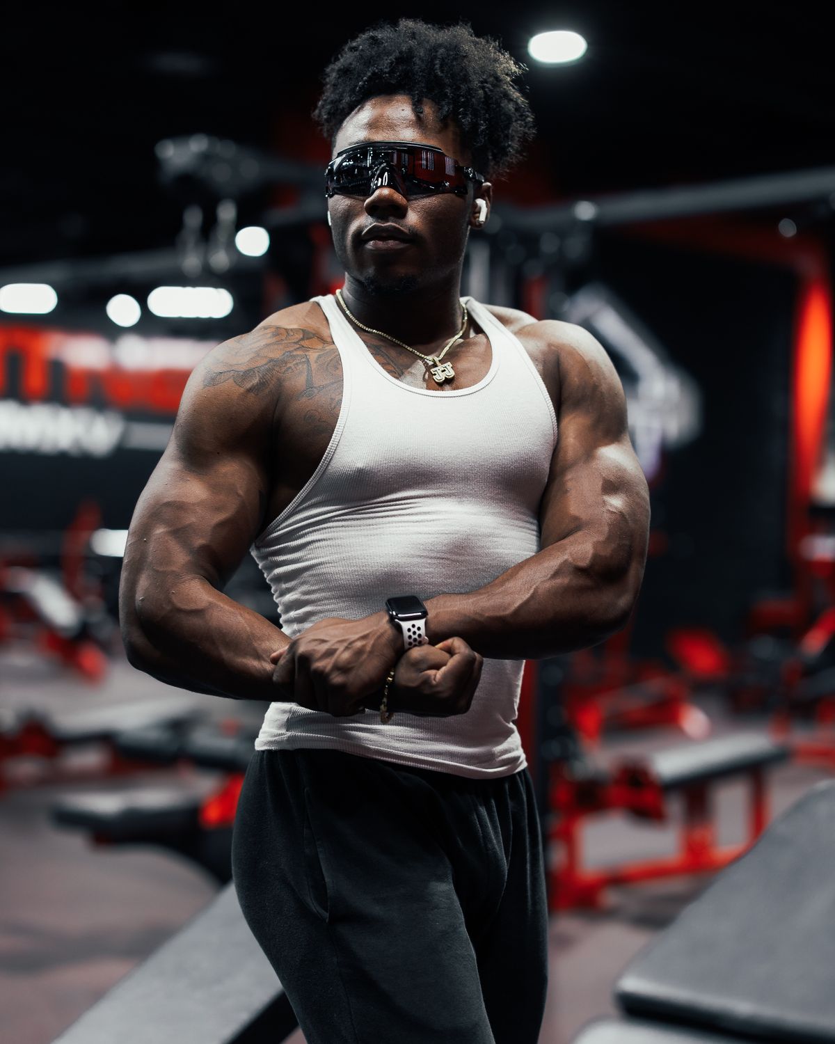 Gym Flexing Photos, Download The BEST Free Gym Flexing Stock Photos ...