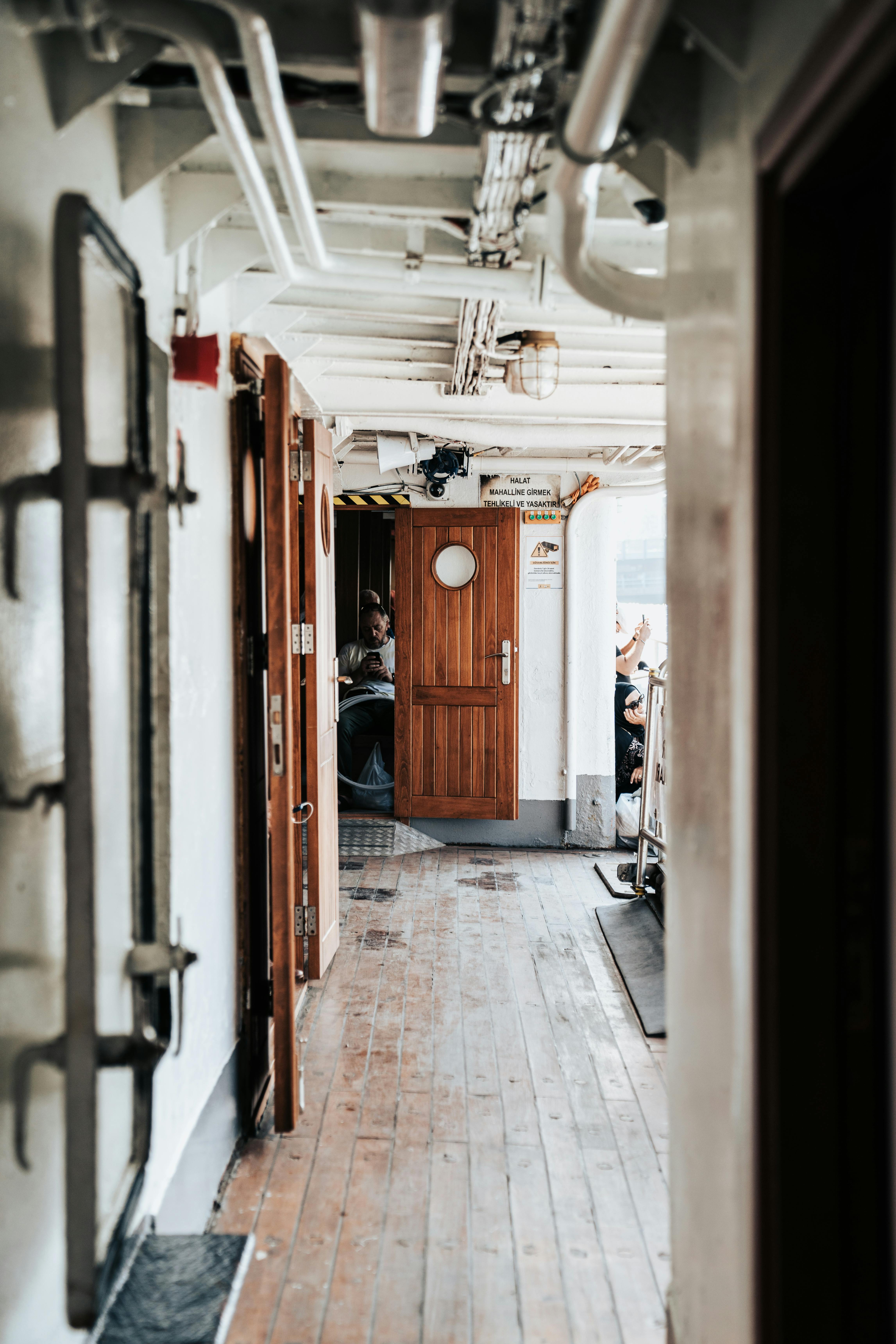 Ship Corridor Photos, Download The BEST Free Ship Corridor Stock Photos ...