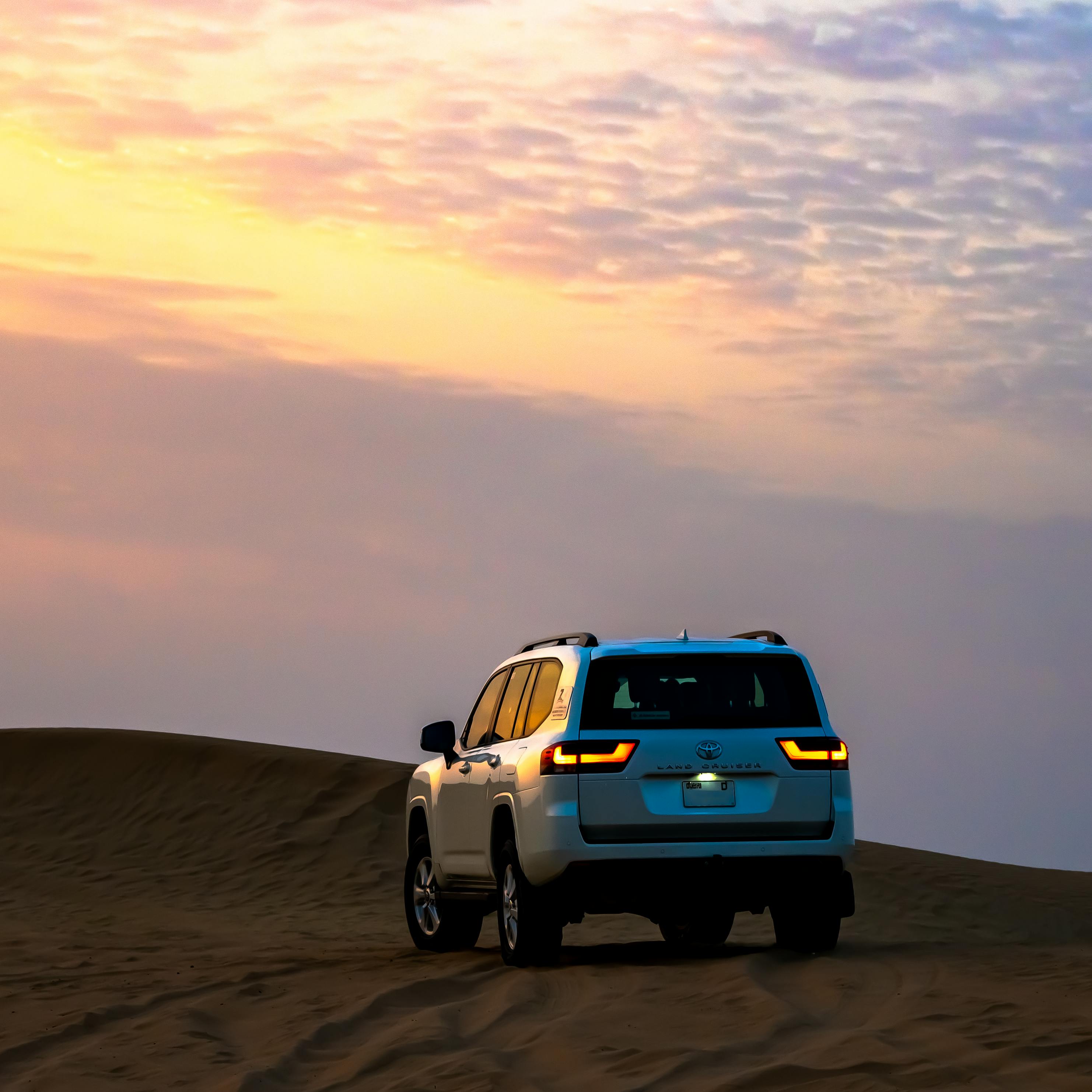 Toyota Land Cruiser on Desert in UAE · Free Stock Photo