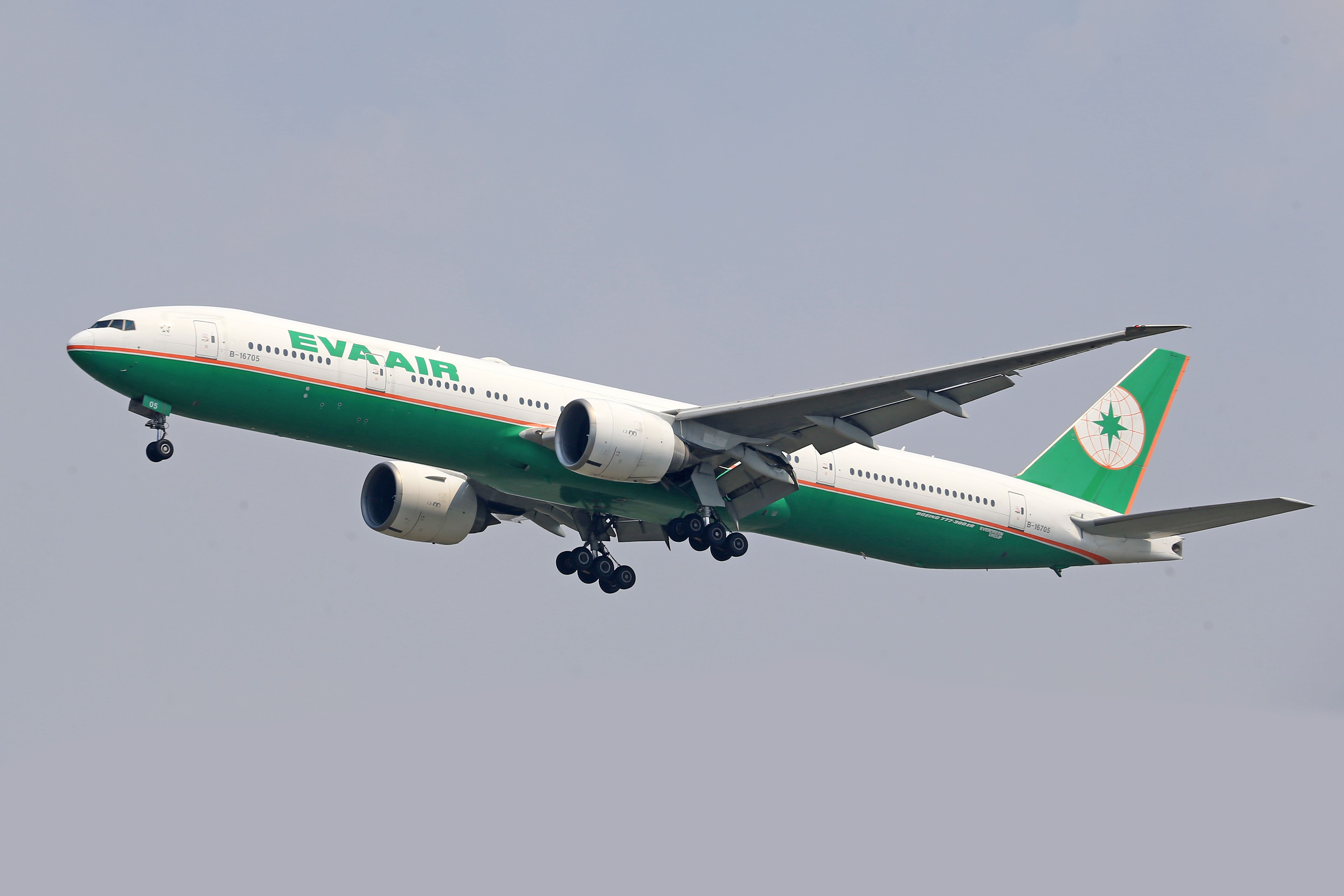 Eva Air Airplane · Free Stock Photo