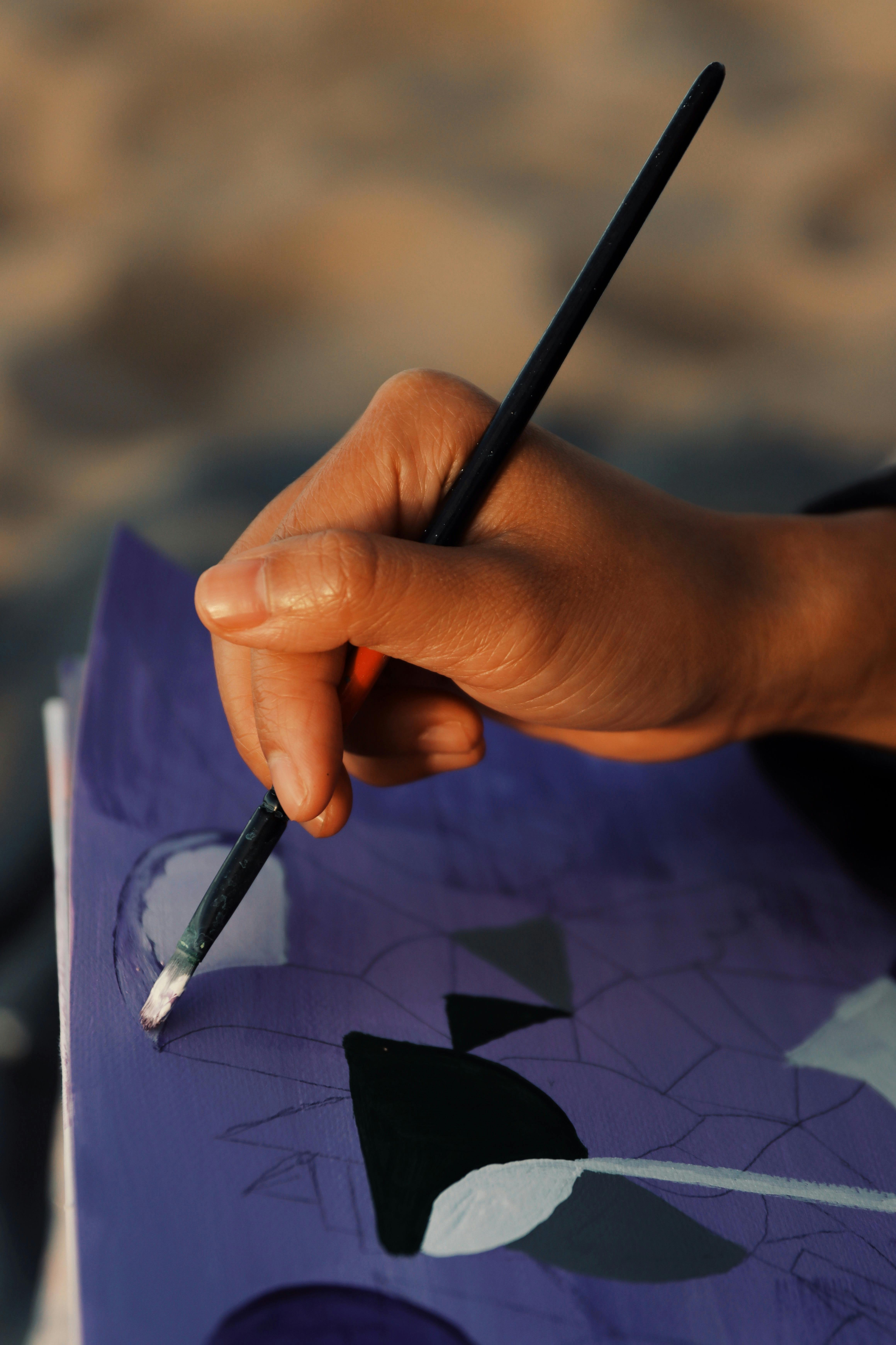 Grabing Hand Photos, Download The BEST Free Grabing Hand Stock Photos ...