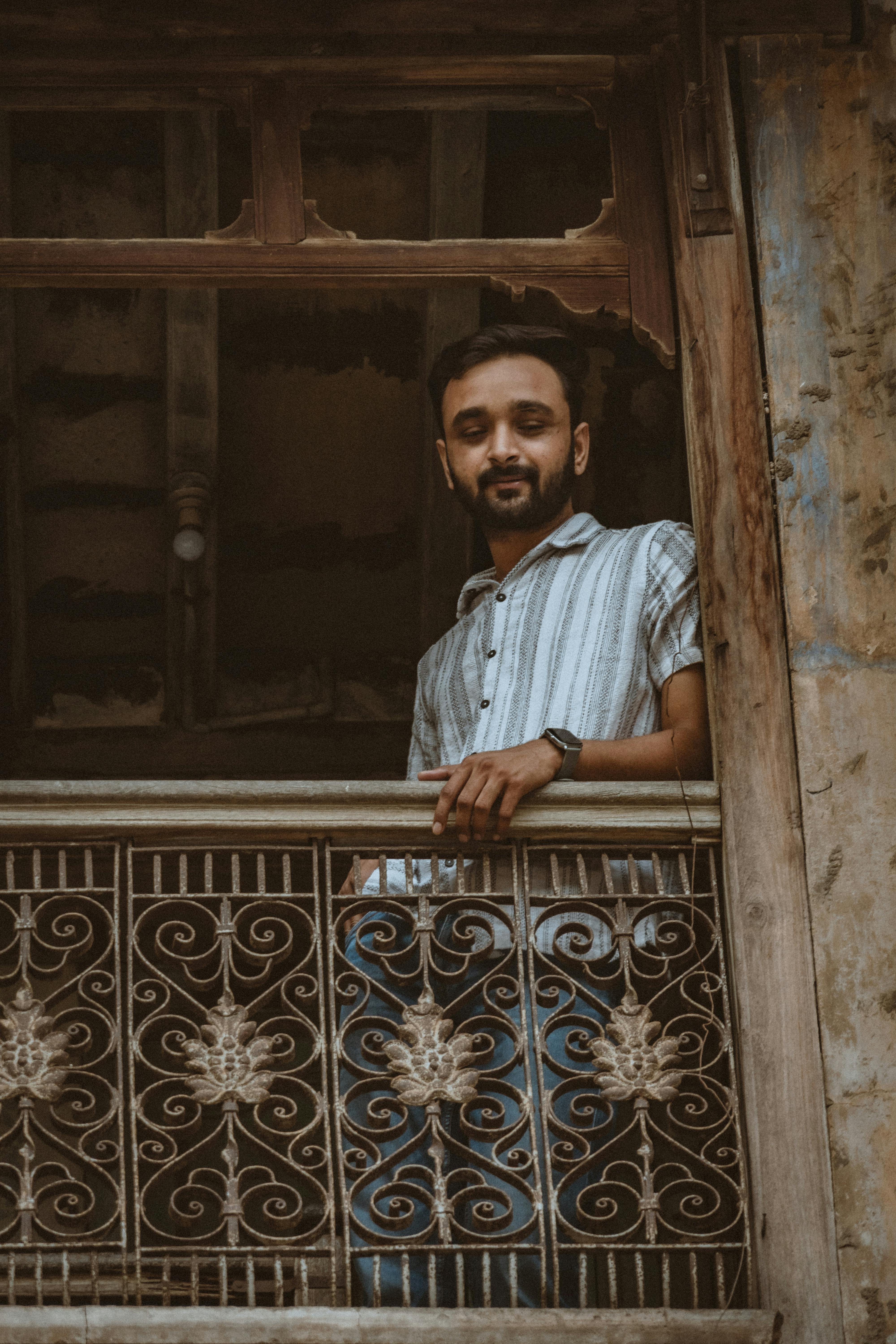 Balcony Railings Photos, Download The BEST Free Balcony Railings Stock ...