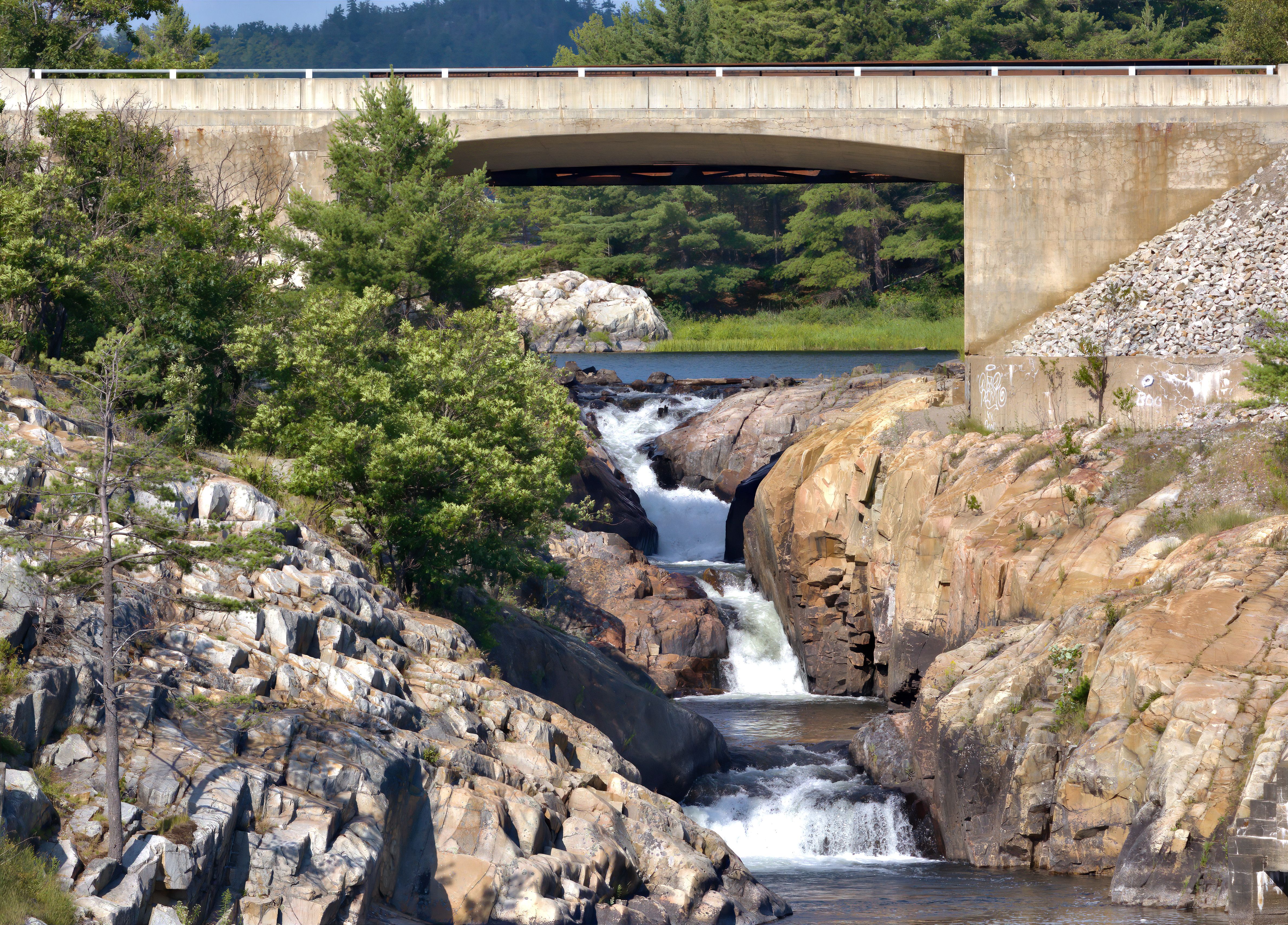 View of the Whitefish Falls, Ontario, Canada · Free Stock Photo