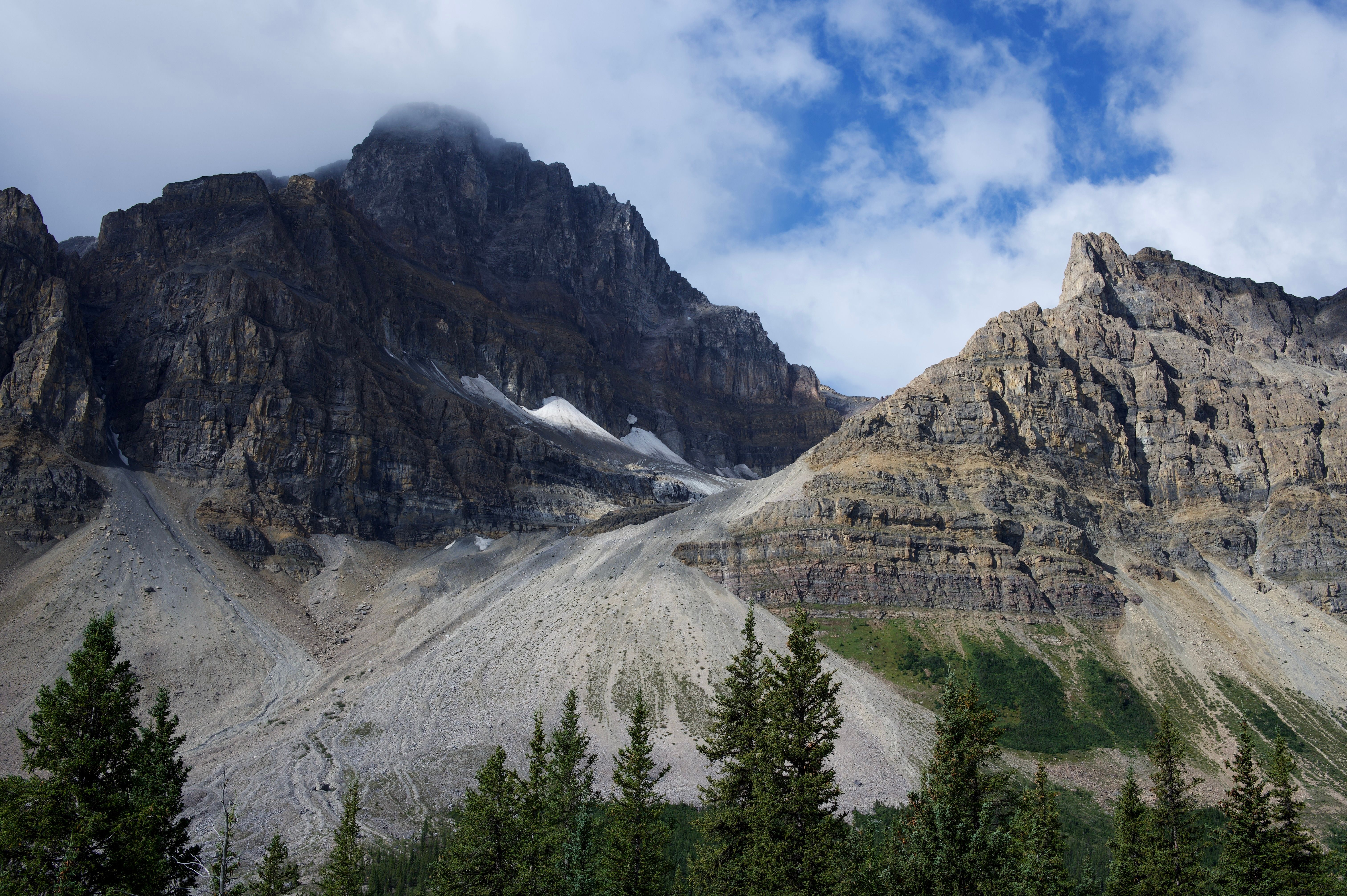 Crowfoot Mountain in Canada · Free Stock Photo