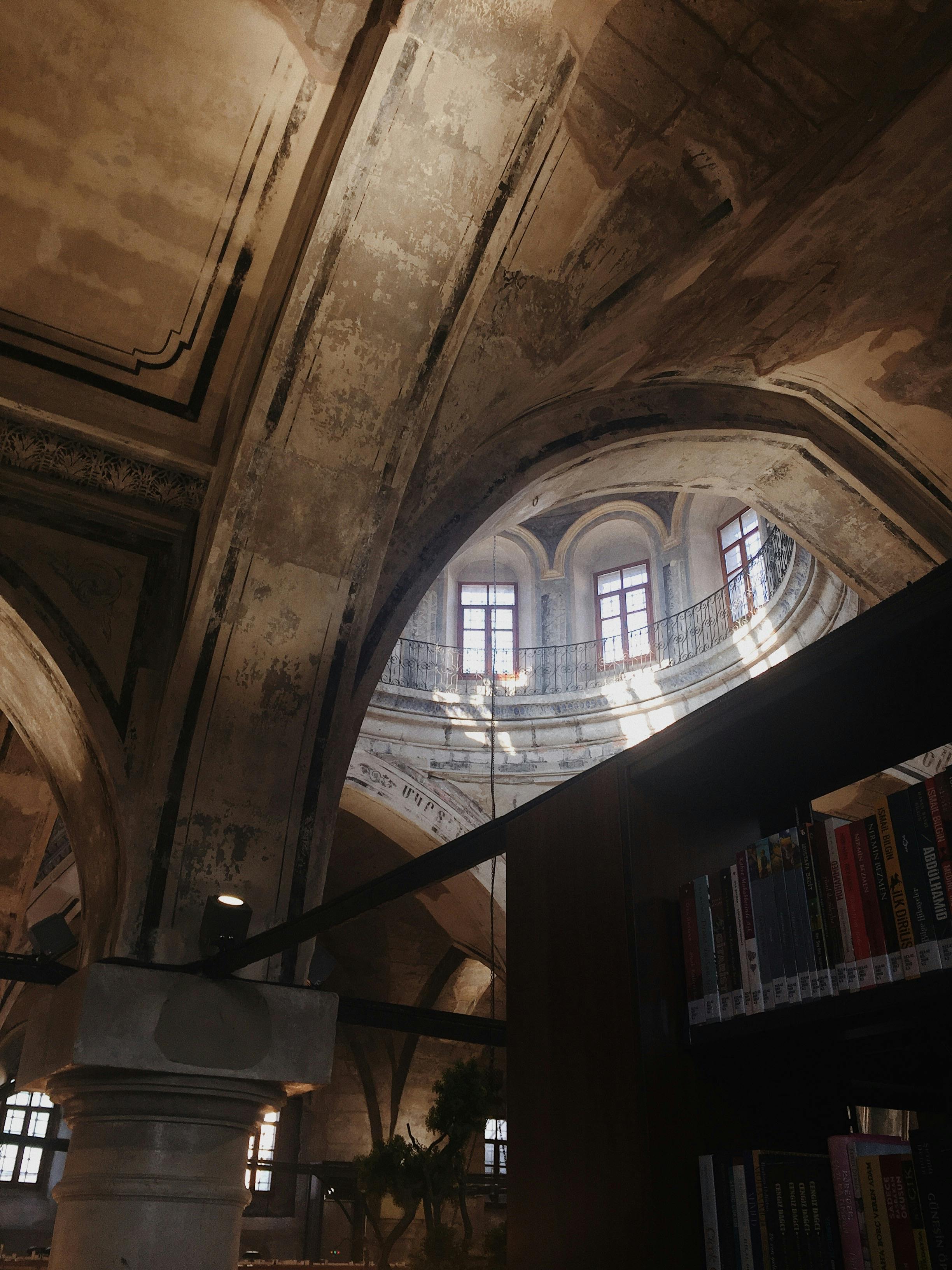 Interior Design of Assembly Hall in temple Square · Free Stock Photo