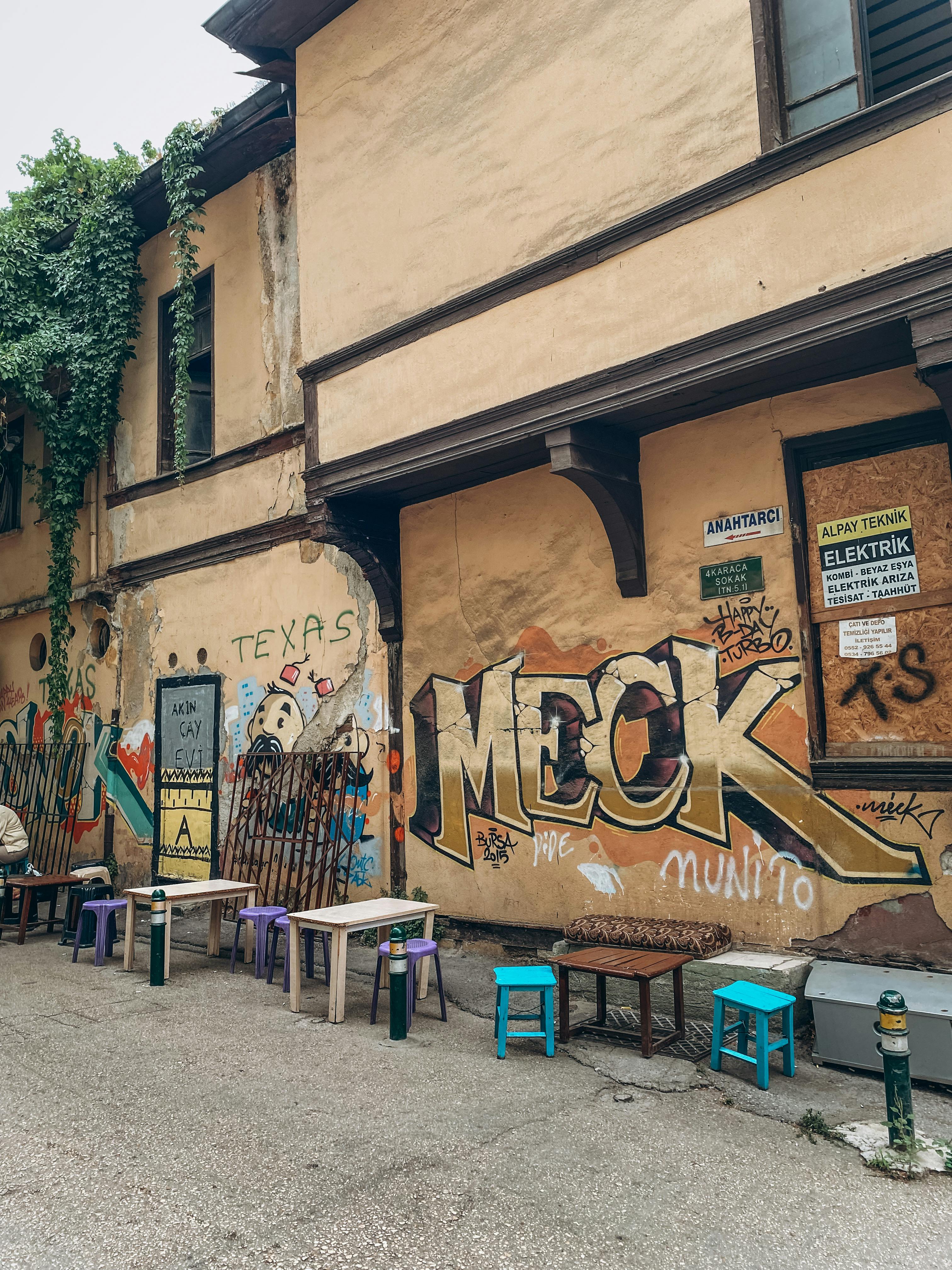 Allen Iverson of Sixers Graffiti Wall · Free Stock Photo