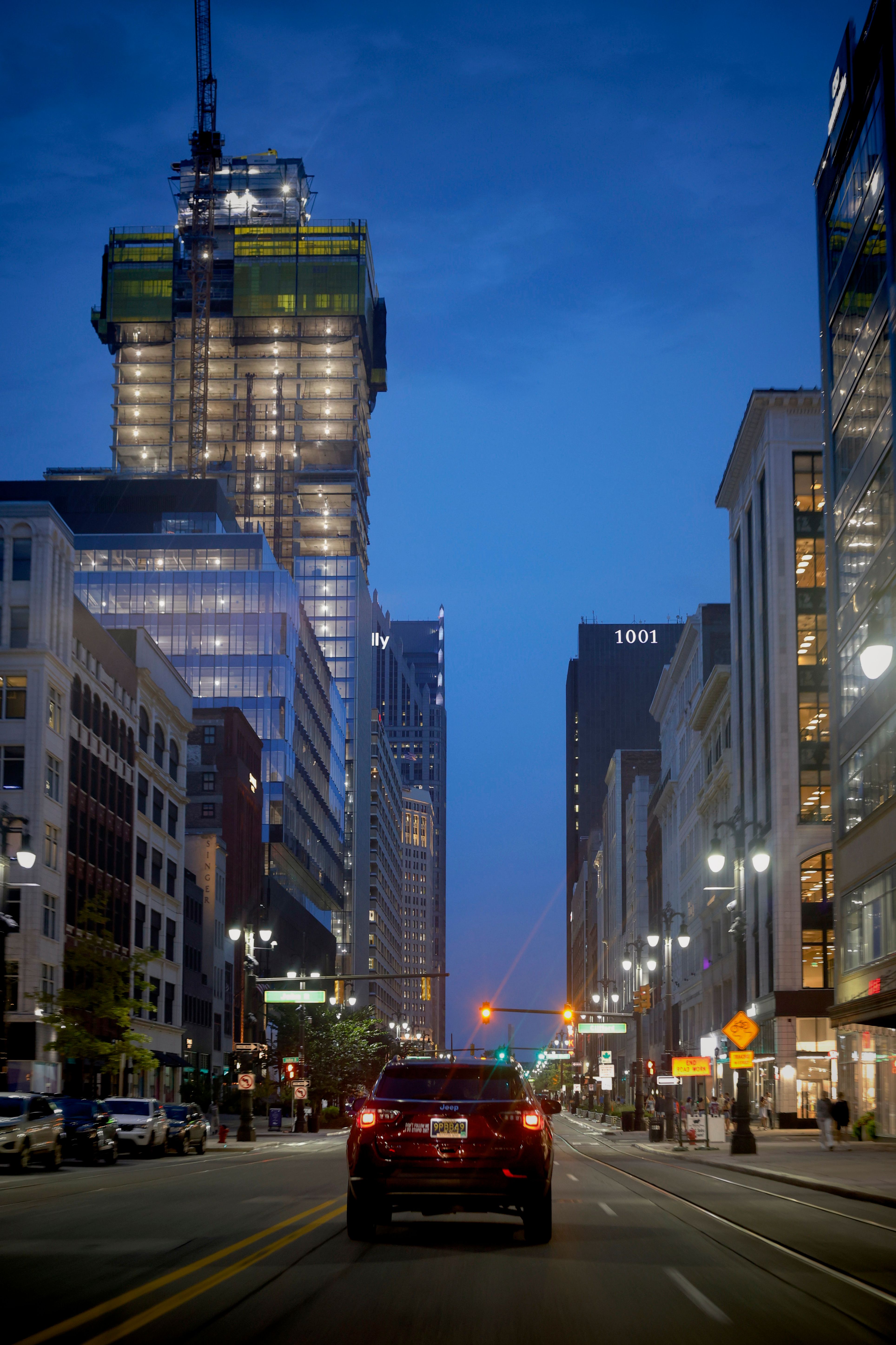 Street in Detroit at Night · Free Stock Photo