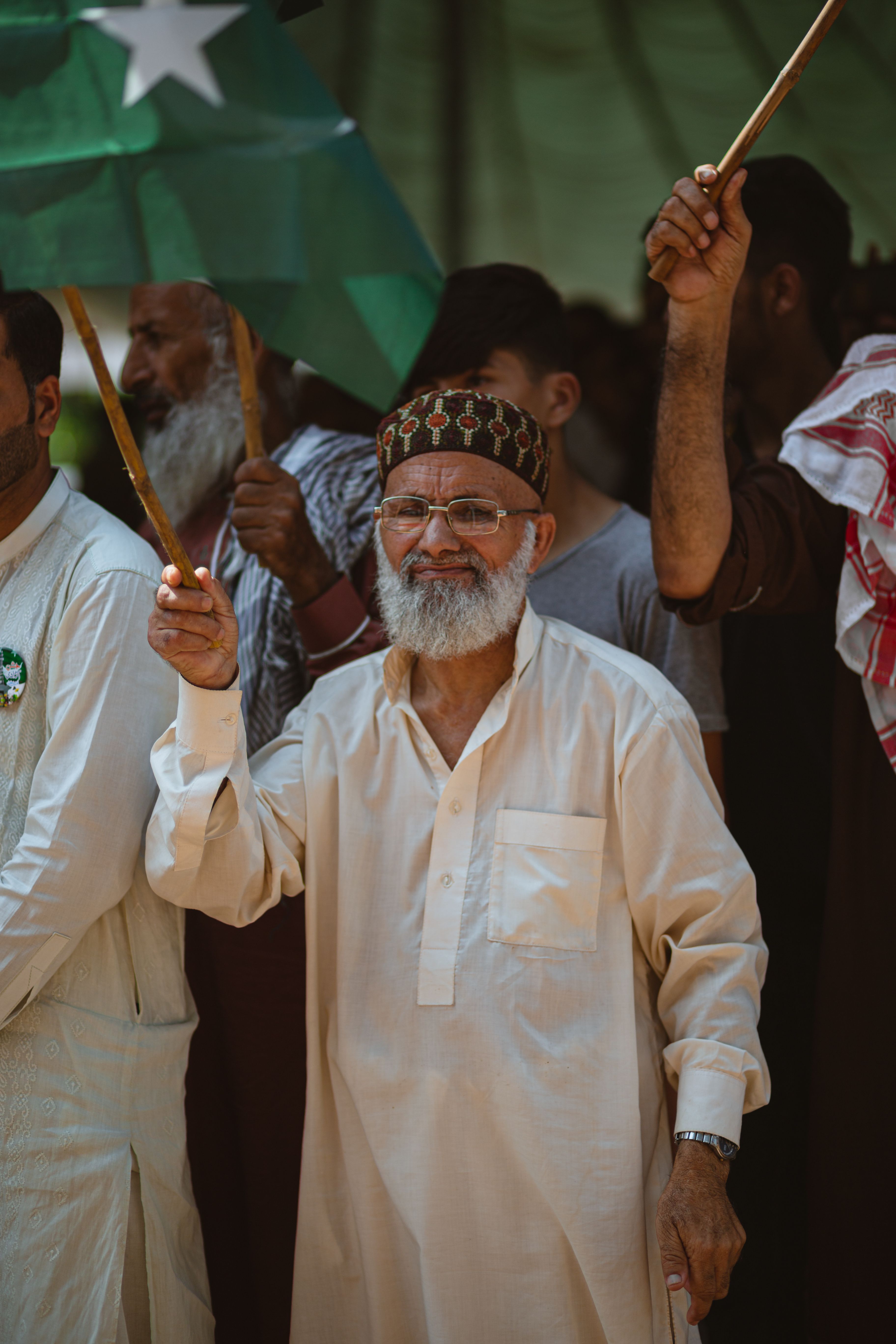 "Pakistani Flag Waving Crowd" Photos, Download The BEST Free "Pakistani ...