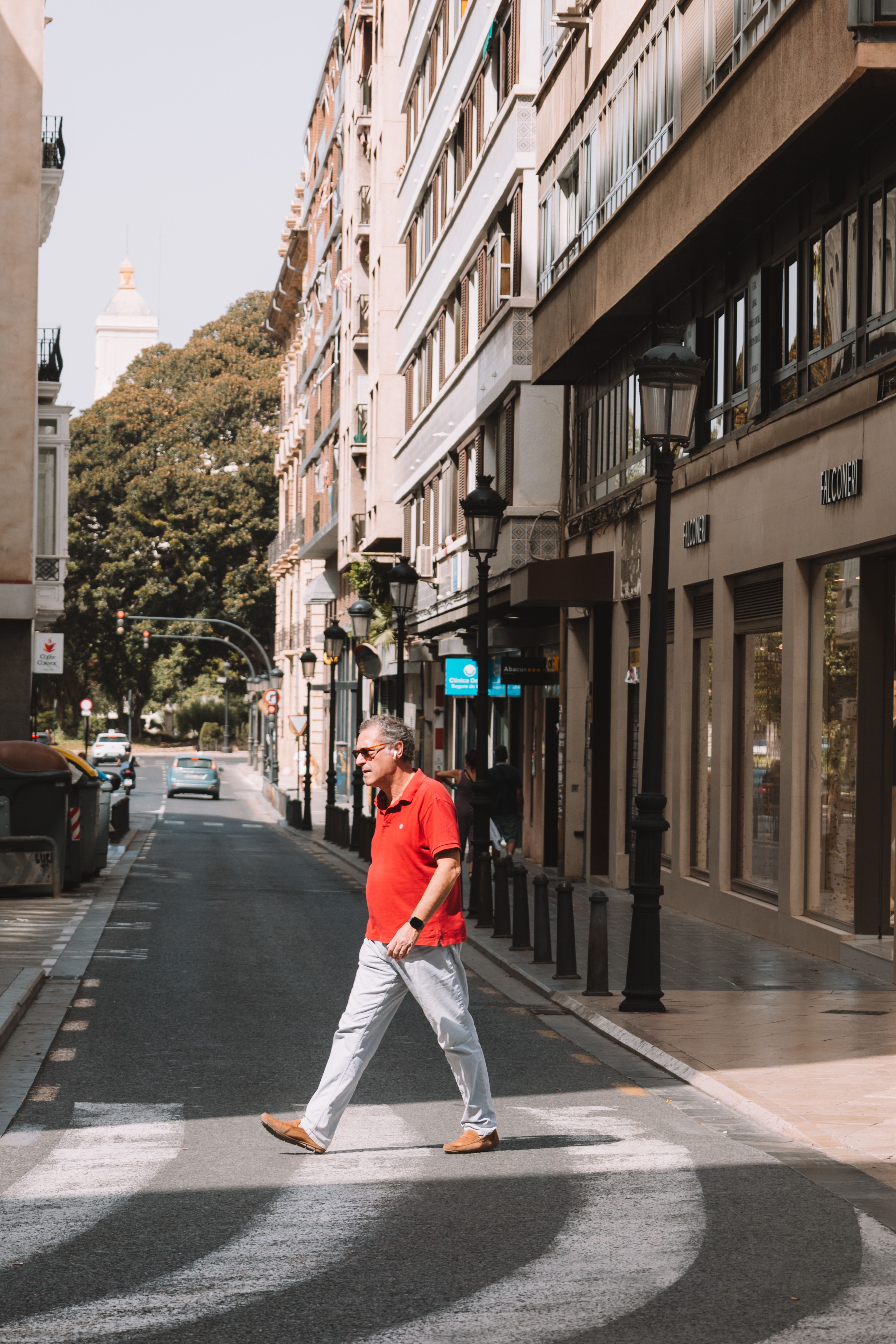 Street Walk Photos, Download The BEST Free Street Walk Stock Photos ...