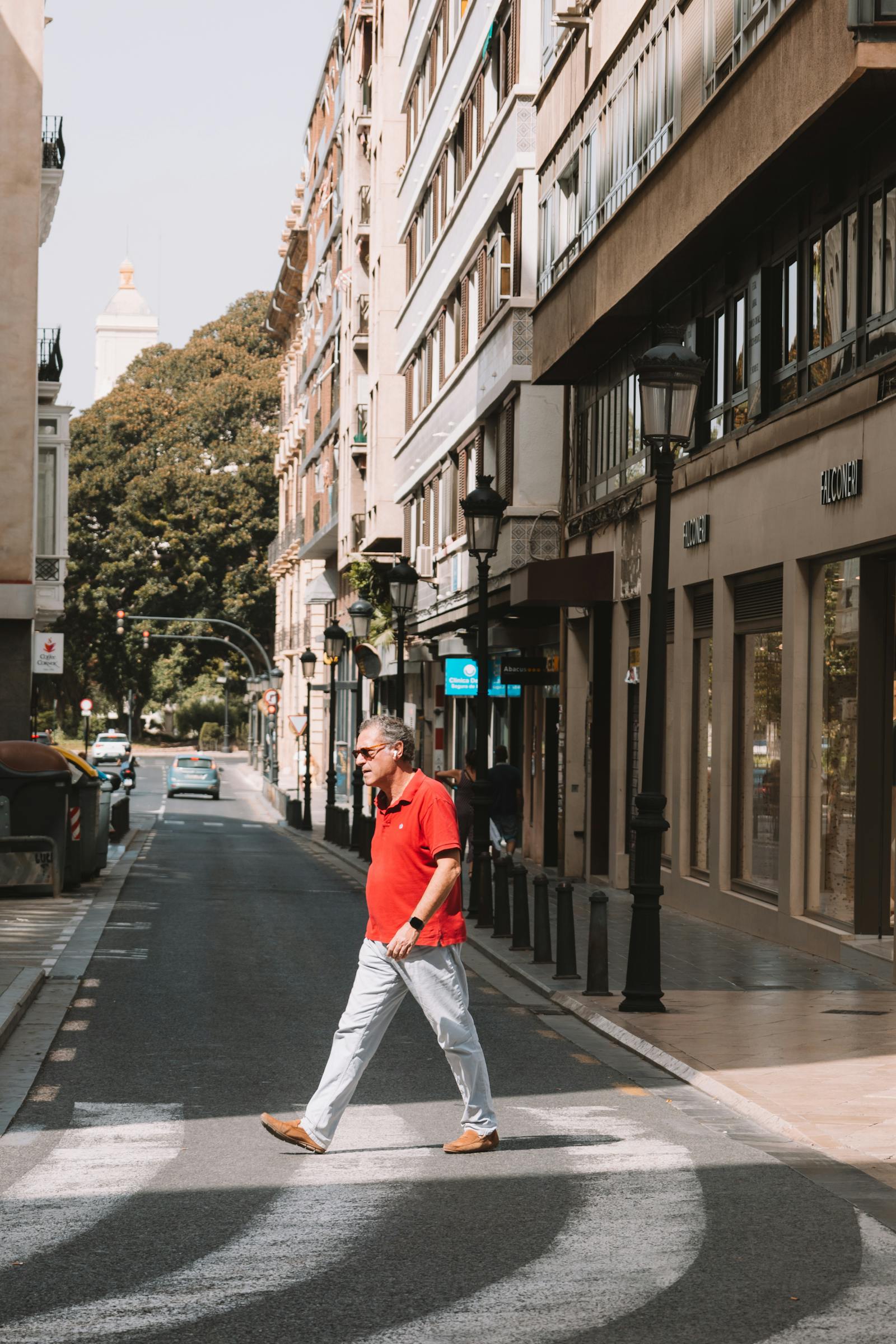 Street Walk Photos, Download The BEST Free Street Walk Stock Photos ...