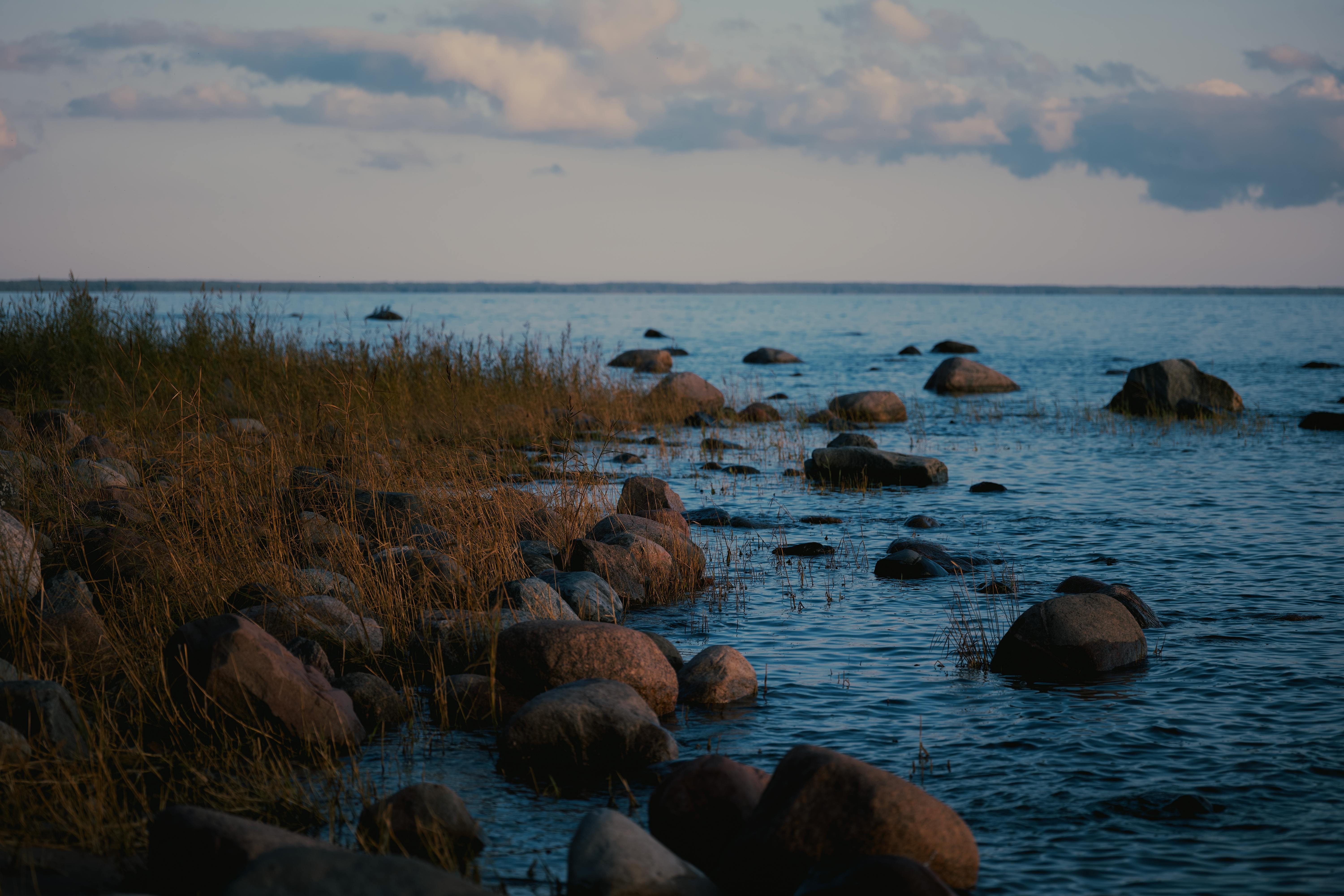Rock Formation by Water · Free Stock Photo