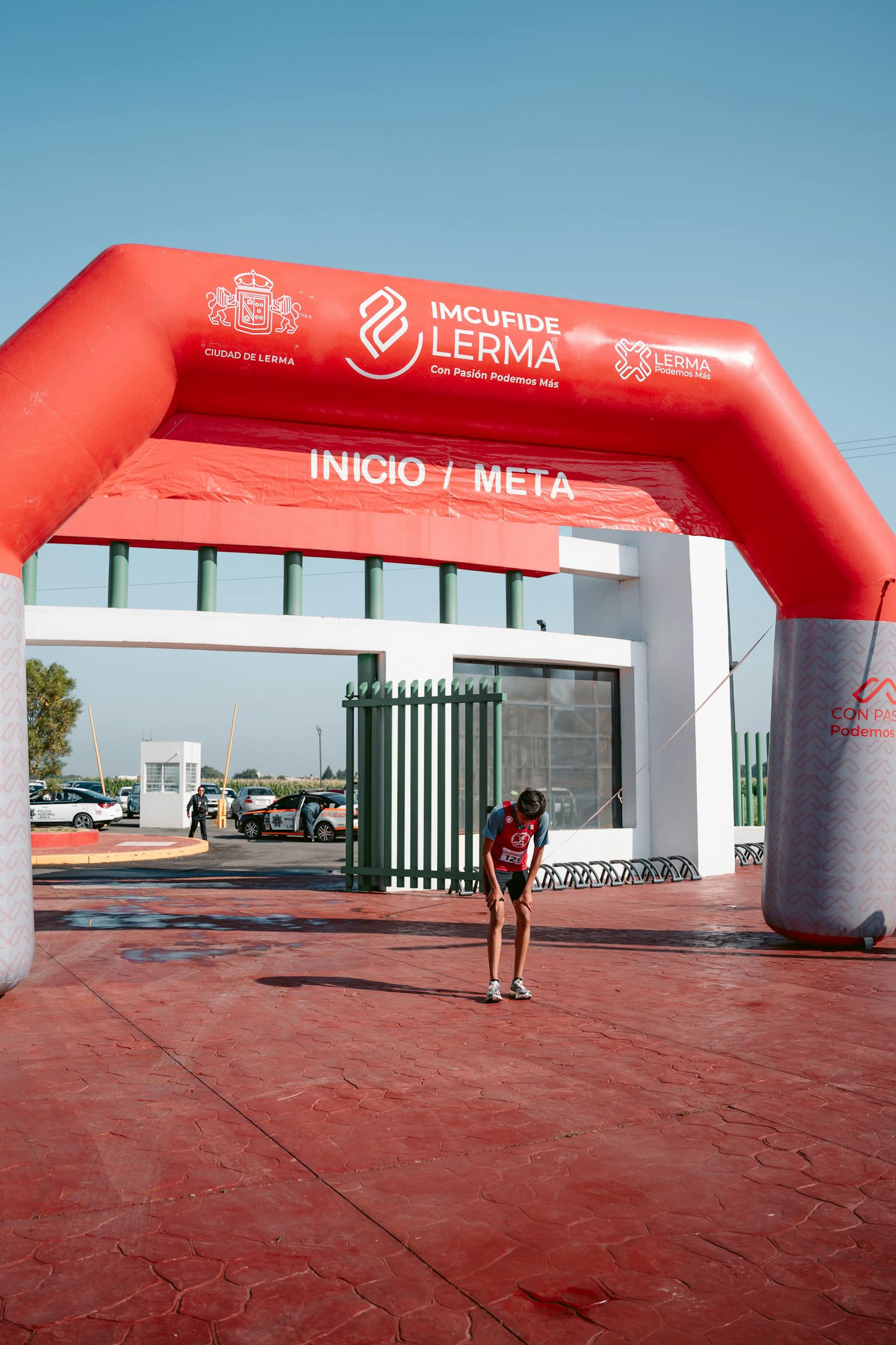 Finish Line Photos, Download The BEST Free Finish Line Stock Photos ...