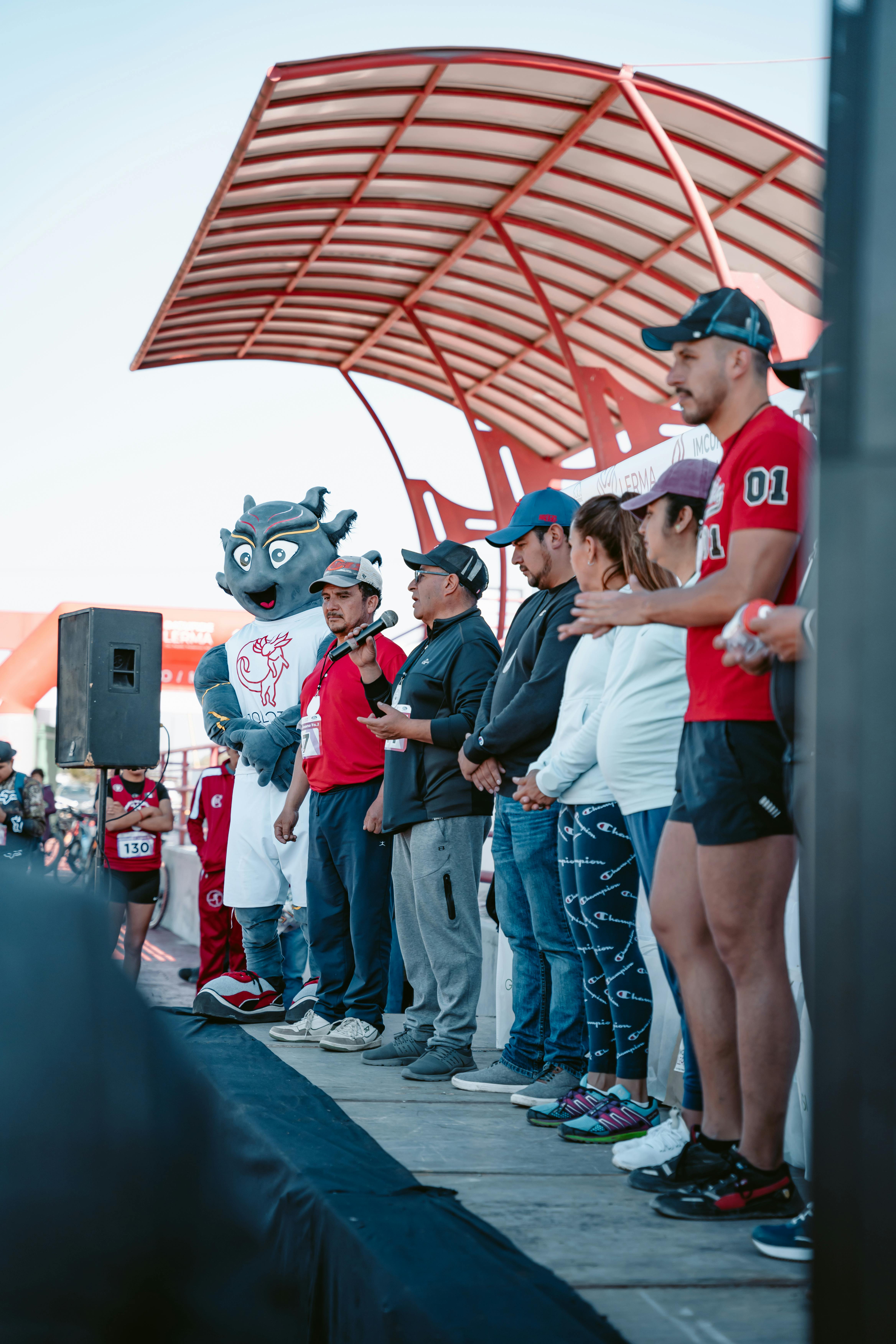 Mascotes Photos, Download The BEST Free Mascotes Stock Photos & HD Images