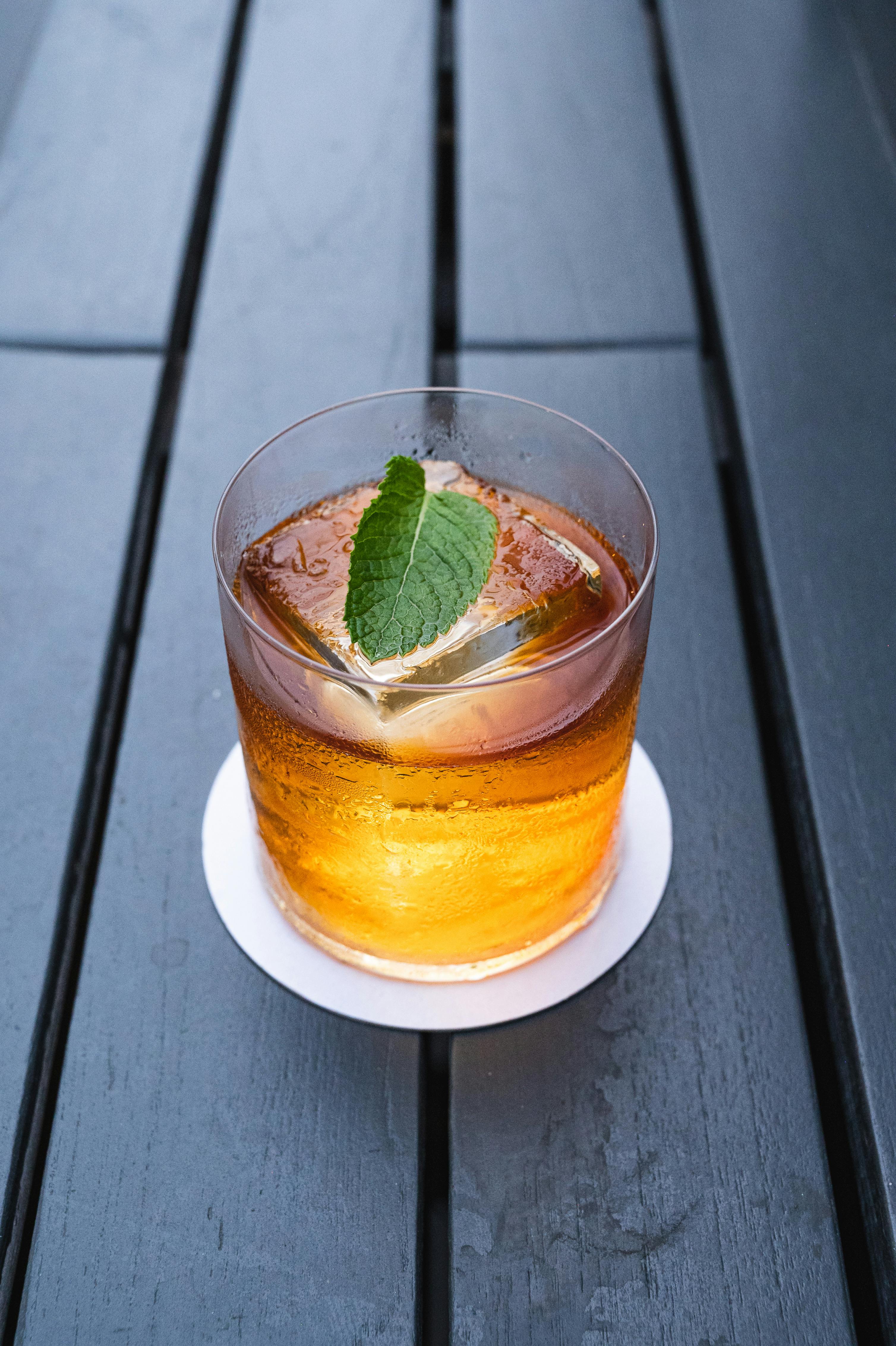 Ice In Glass Photos, Download The BEST Free Ice In Glass Stock Photos ...