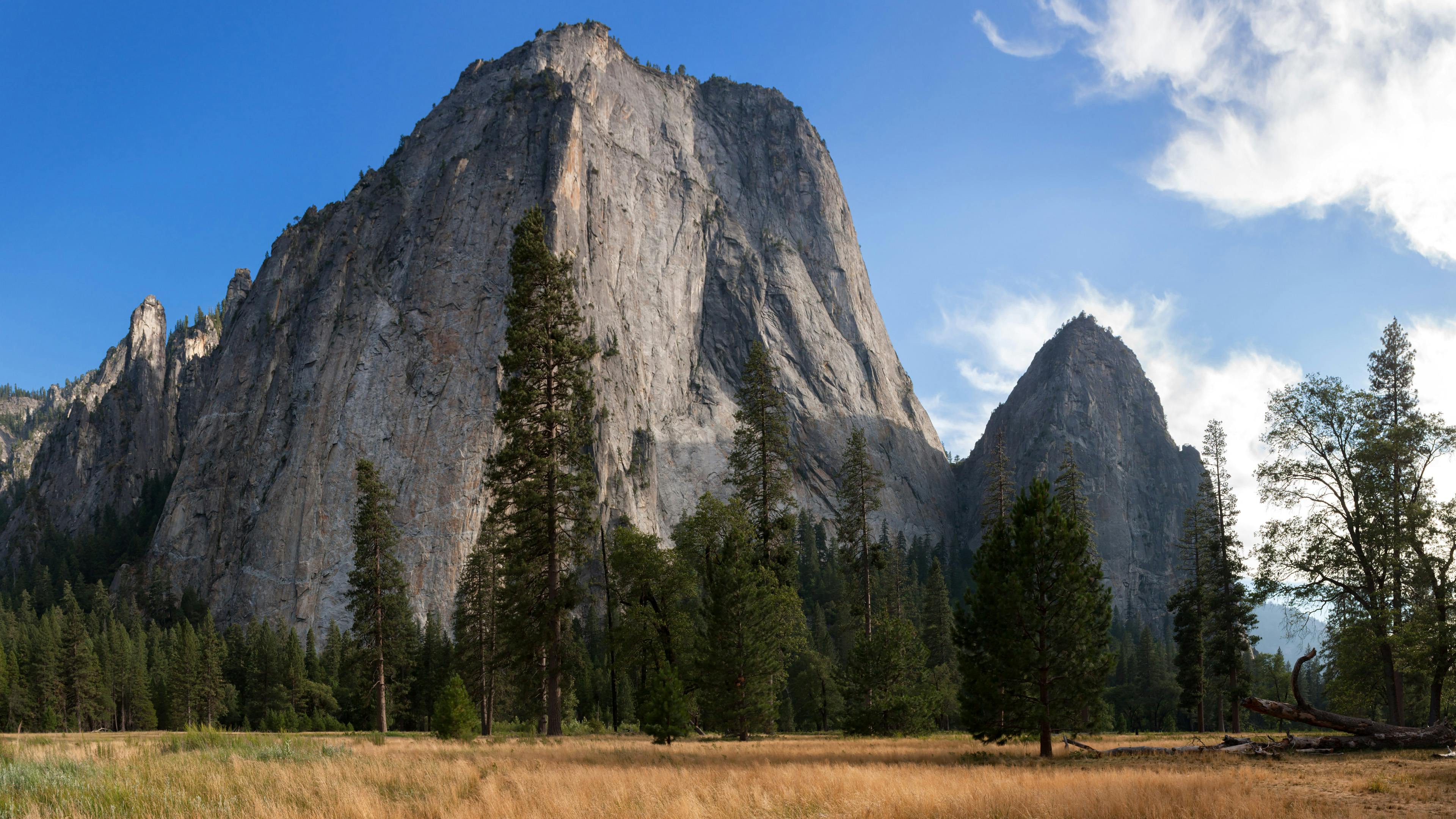 Rock Formation in Yosemite National Park · Free Stock Photo