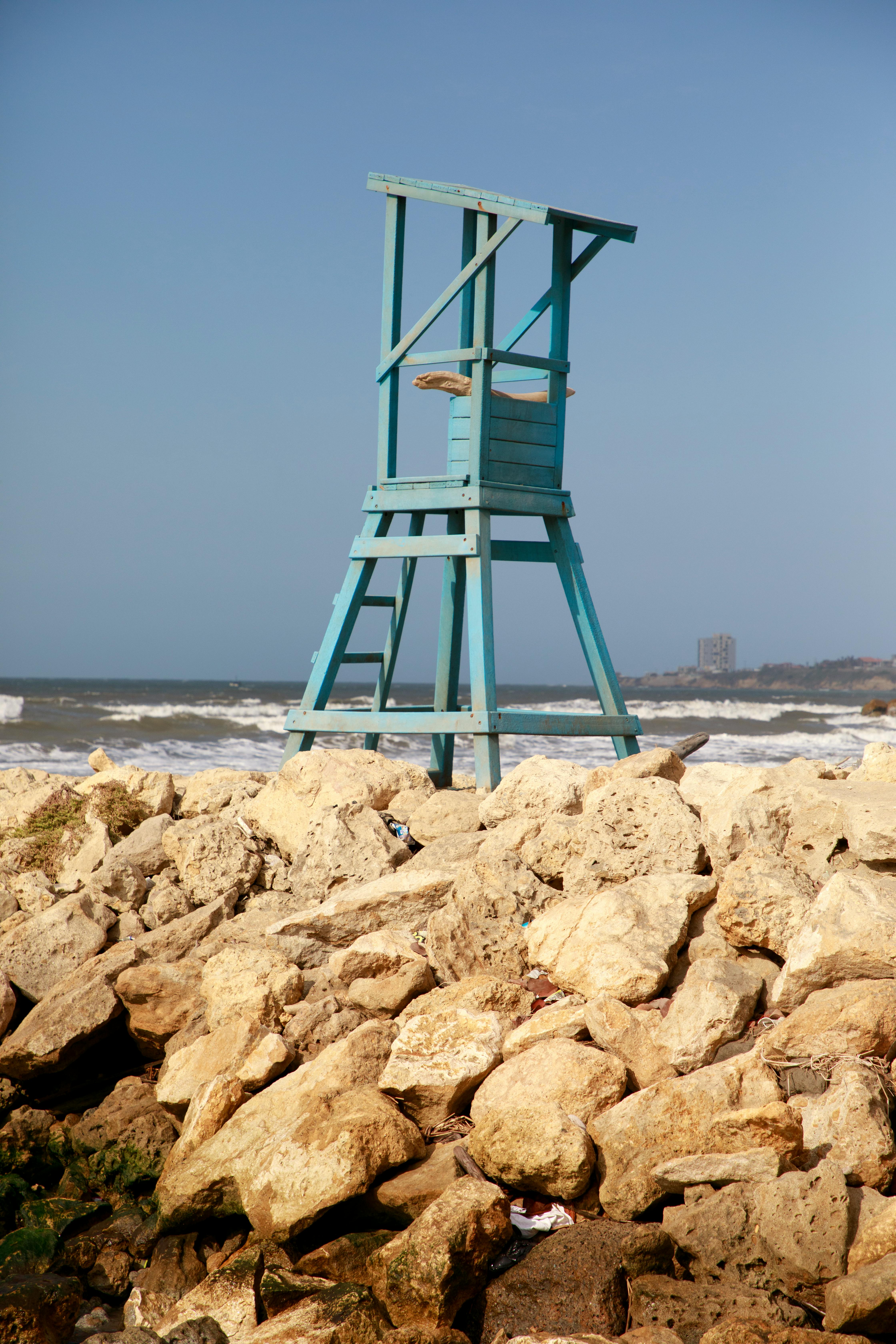 Empty Life Guard Post · Free Stock Photo