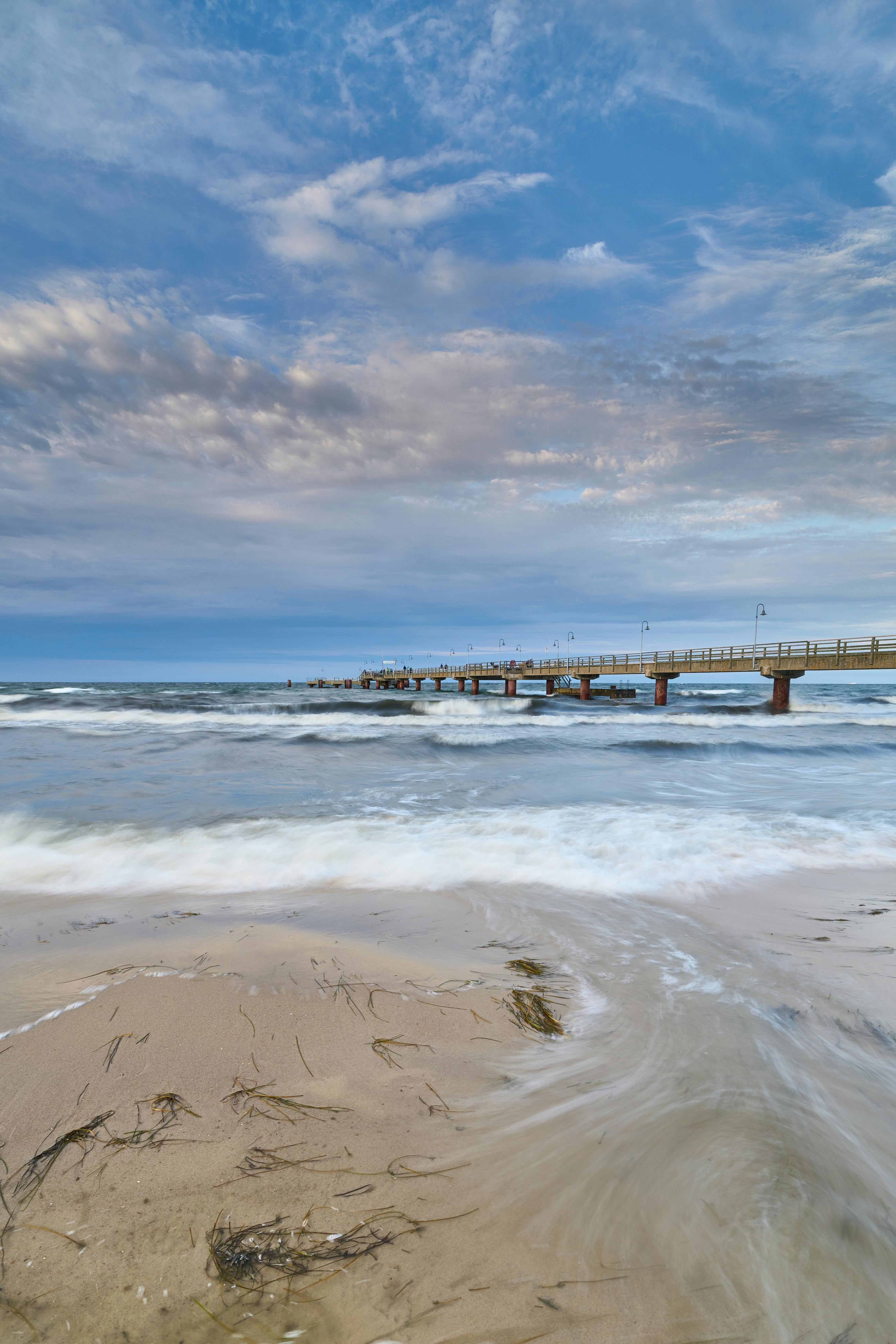 Slight Waves Photos, Download The BEST Free Slight Waves Stock Photos ...