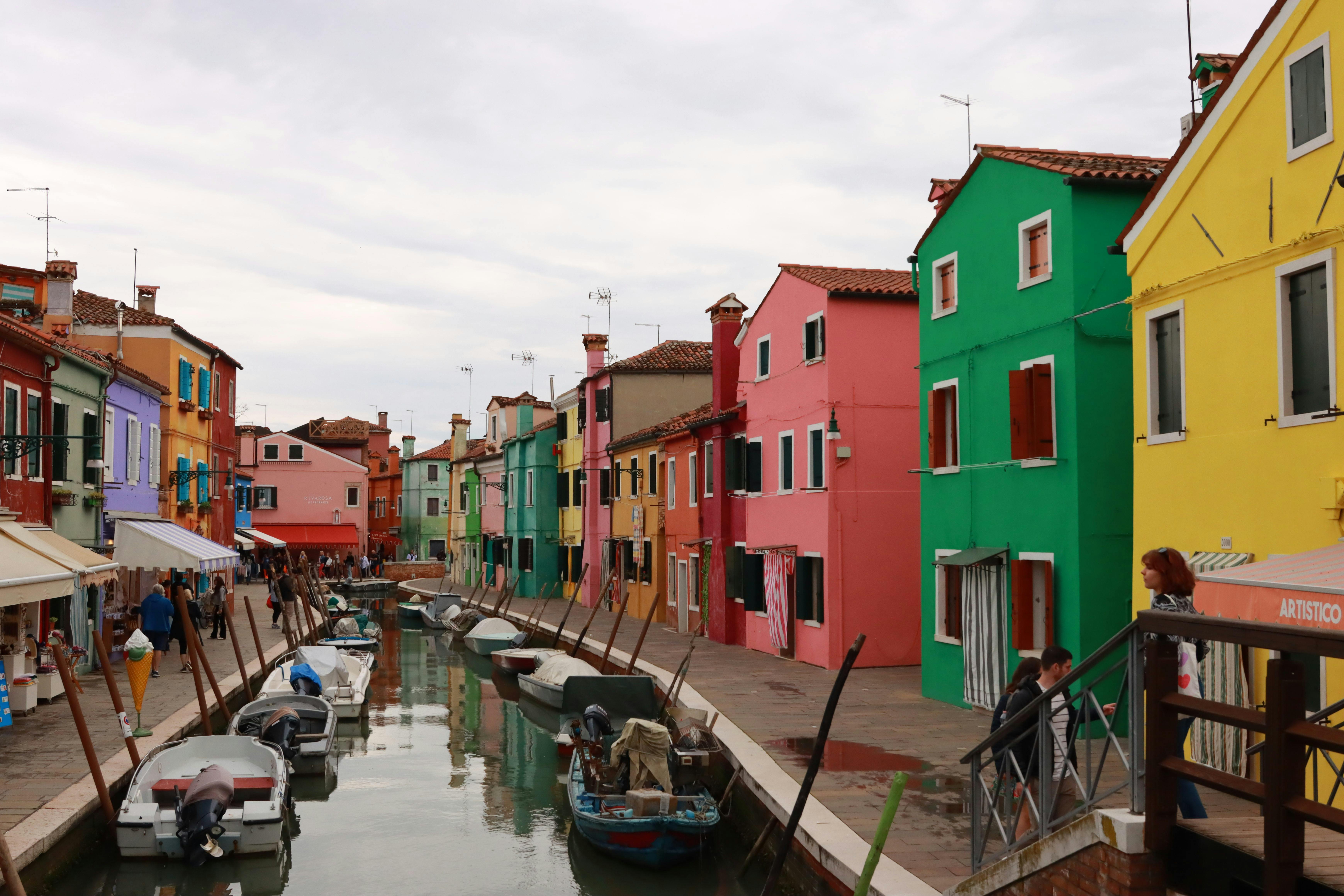 Canal Photos, Download The BEST Free Canal Stock Photos & HD Images