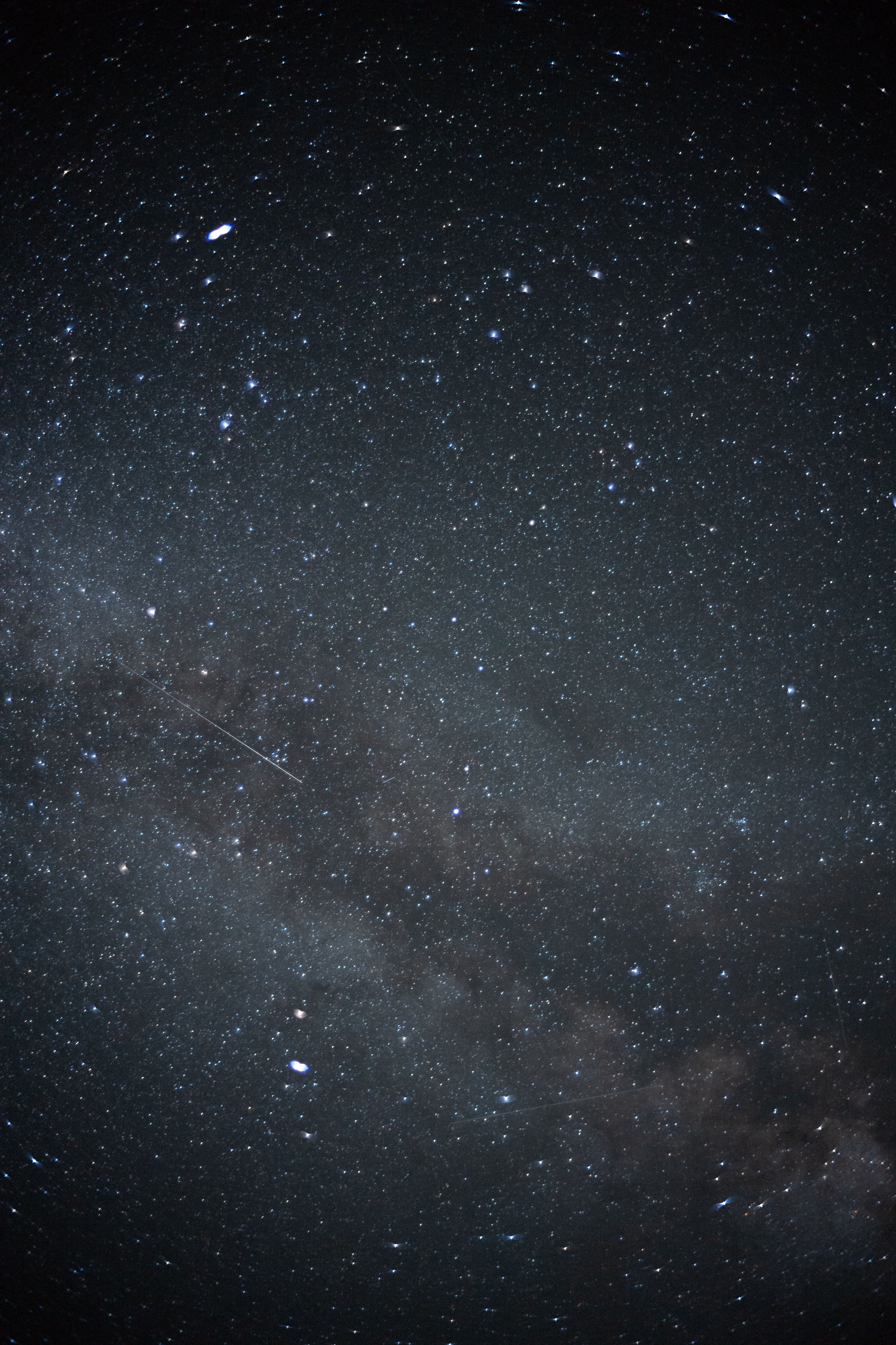 Fallen Star on Night Sky · Free Stock Photo