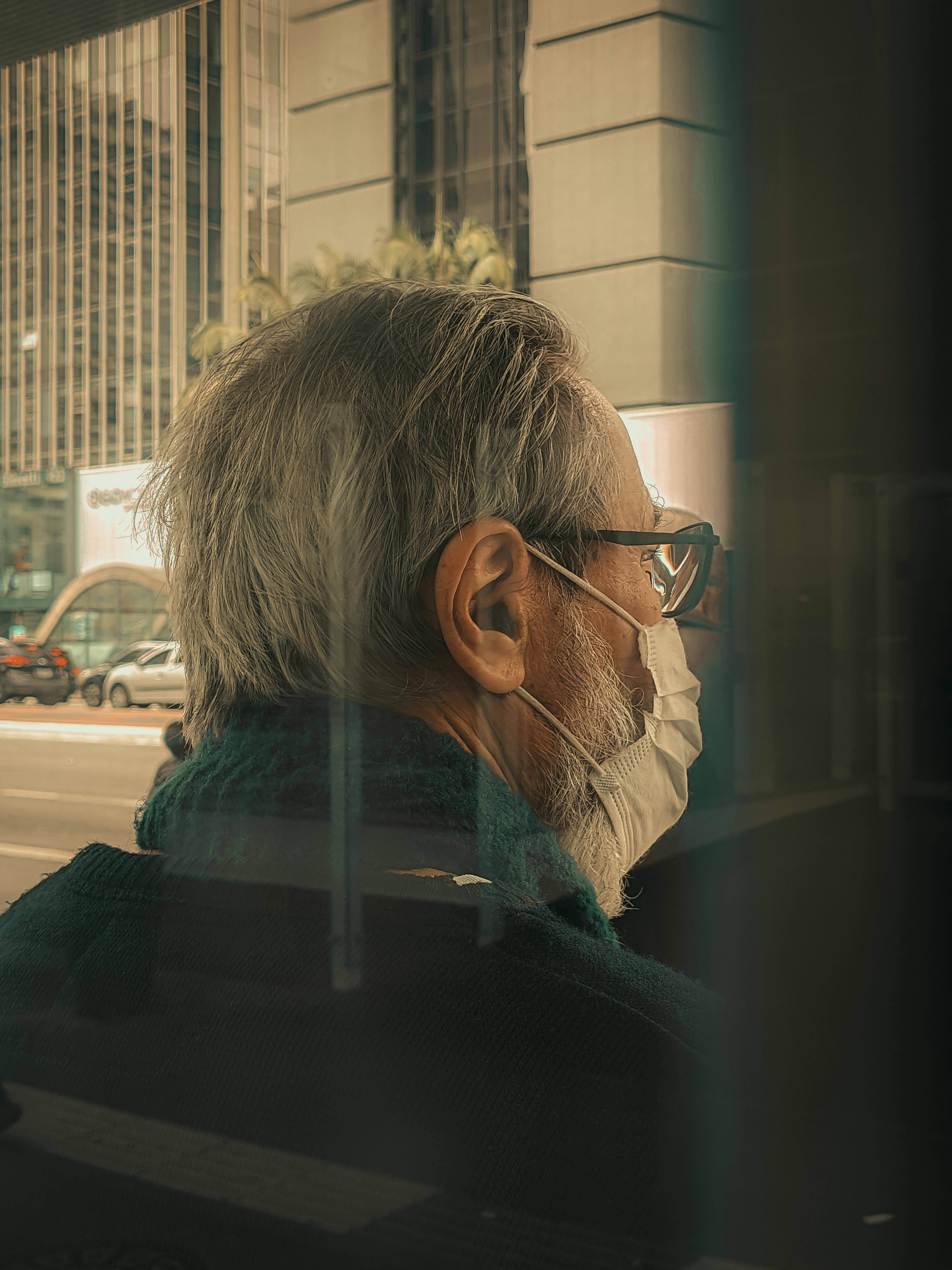 Waiting. · Free Stock Photo