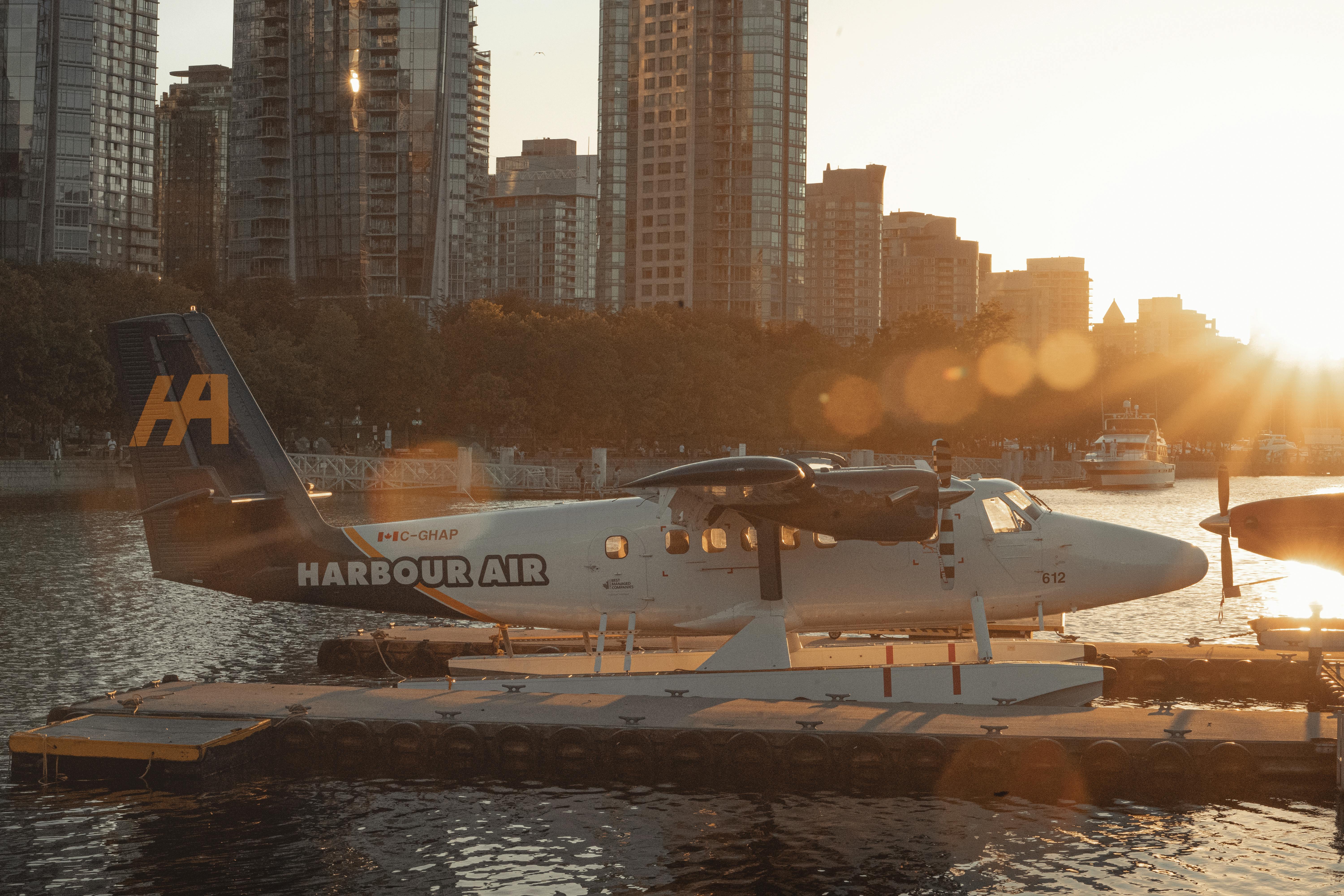 Hydroplane on Pier in Vancouver · Free Stock Photo