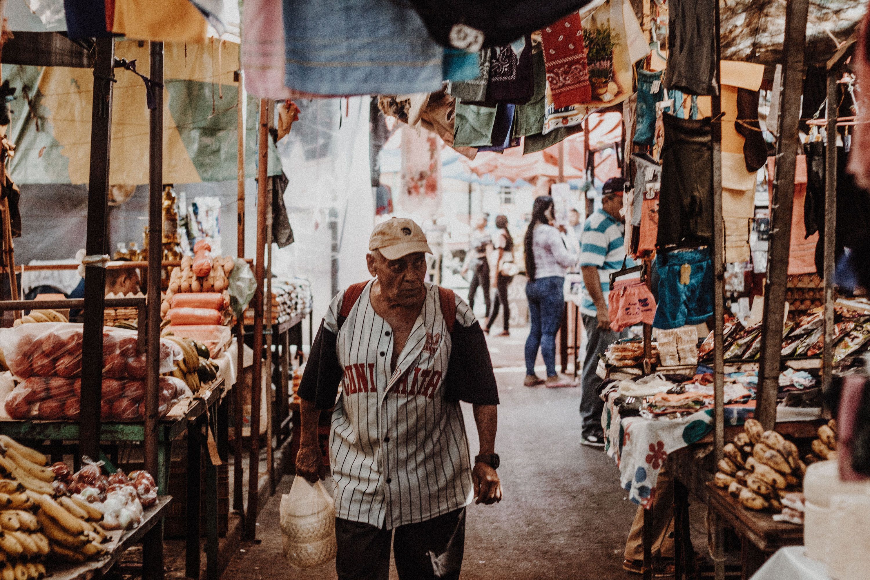 Bazaar Kenya Photos, Download The BEST Free Bazaar Kenya Stock Photos ...