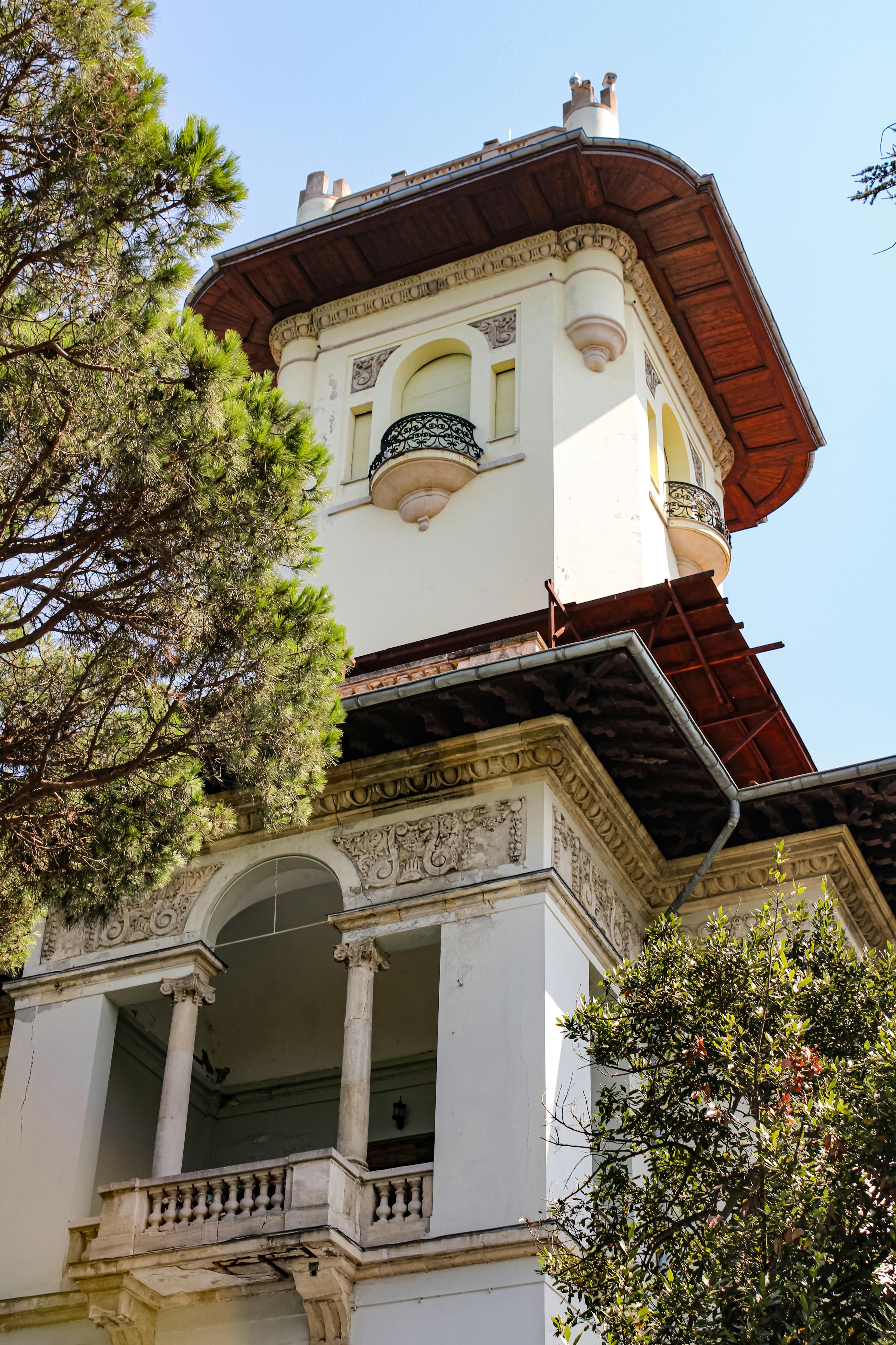 Khedive Palace in Istanbul · Free Stock Photo