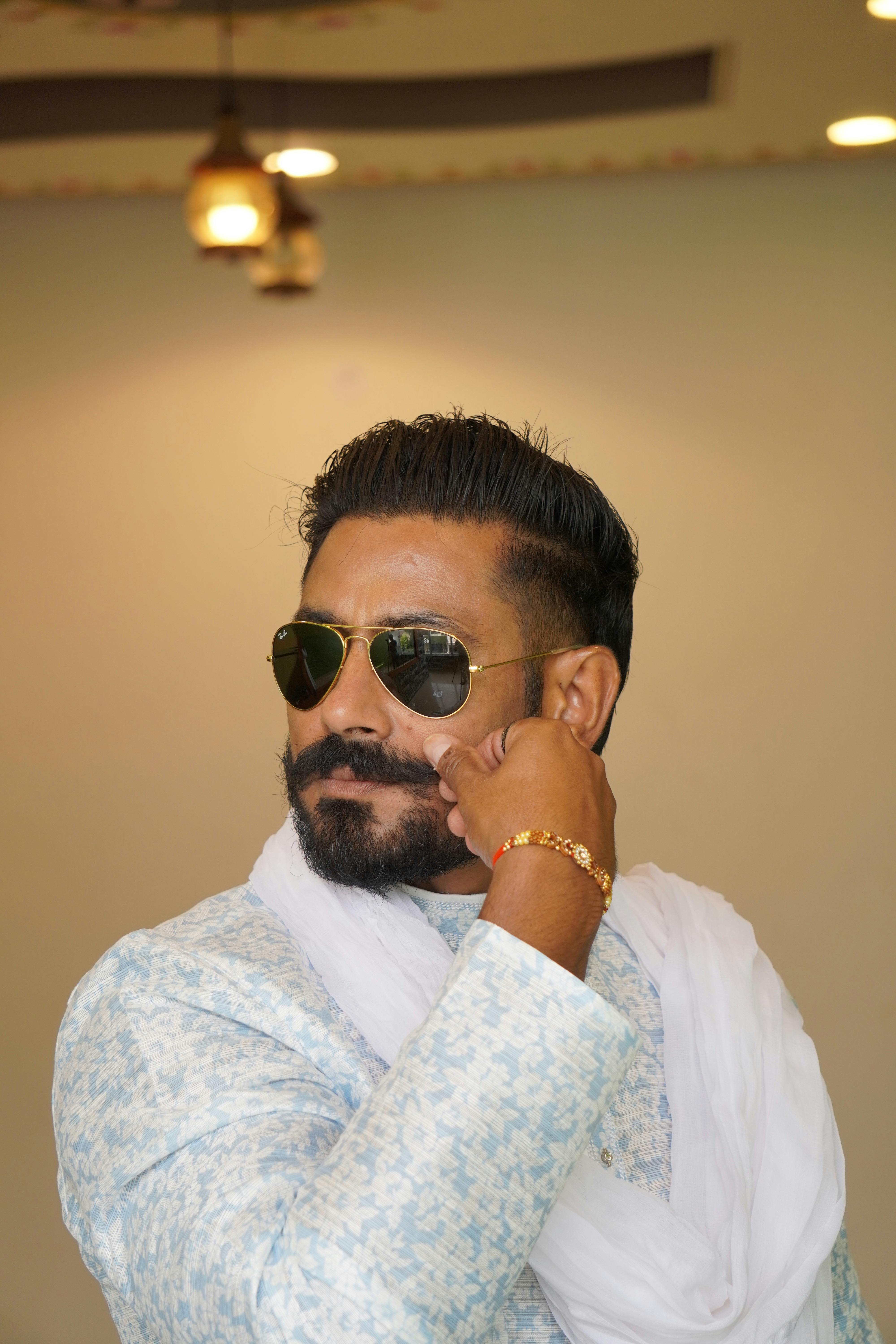 Scarf Weld Photos, Download The BEST Free Scarf Weld Stock Photos & HD ...