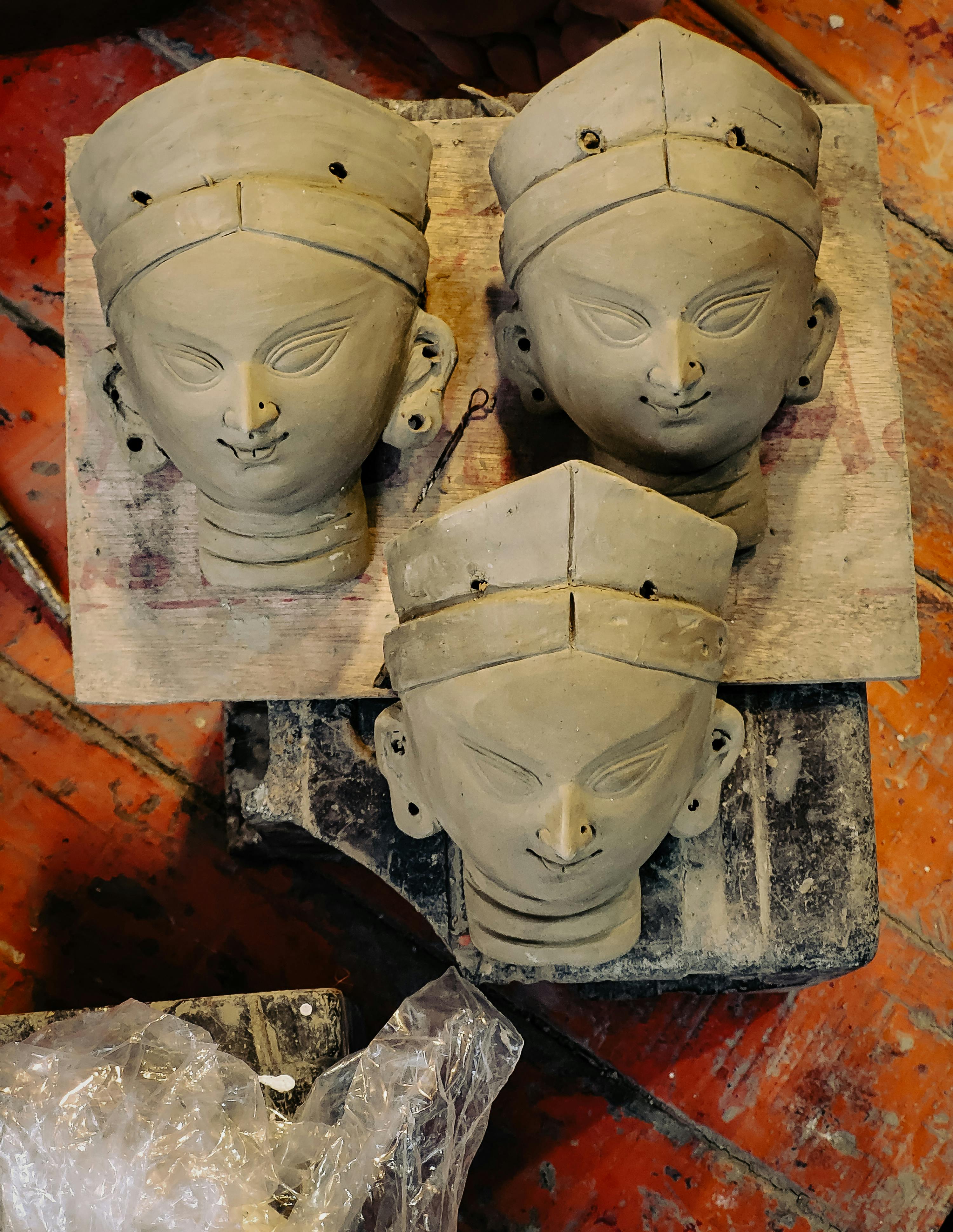 Clay Head Statues of a Goddess · Free Stock Photo