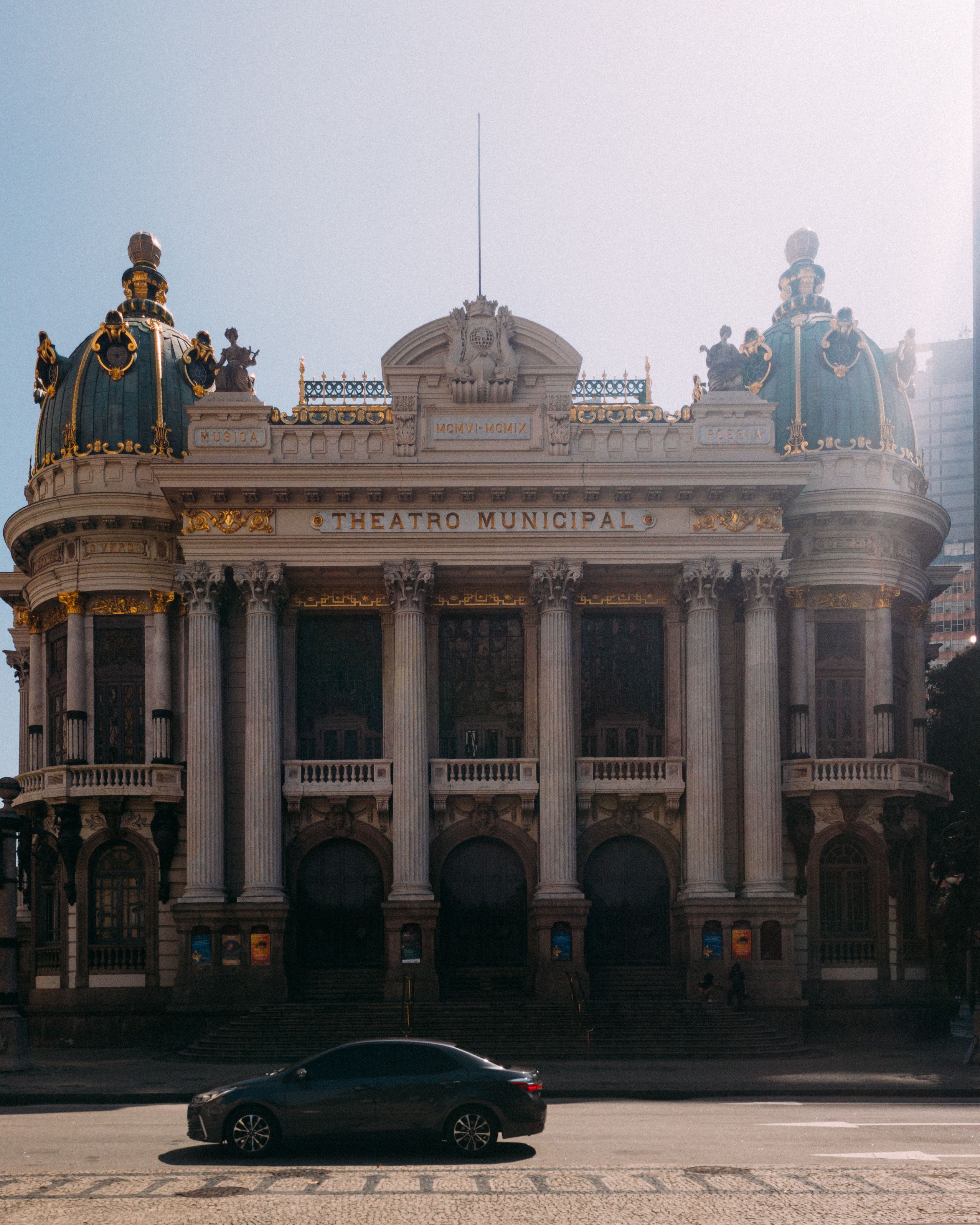 Fachada Del Teatro De Río De Janeiro · Foto de stock gratuita