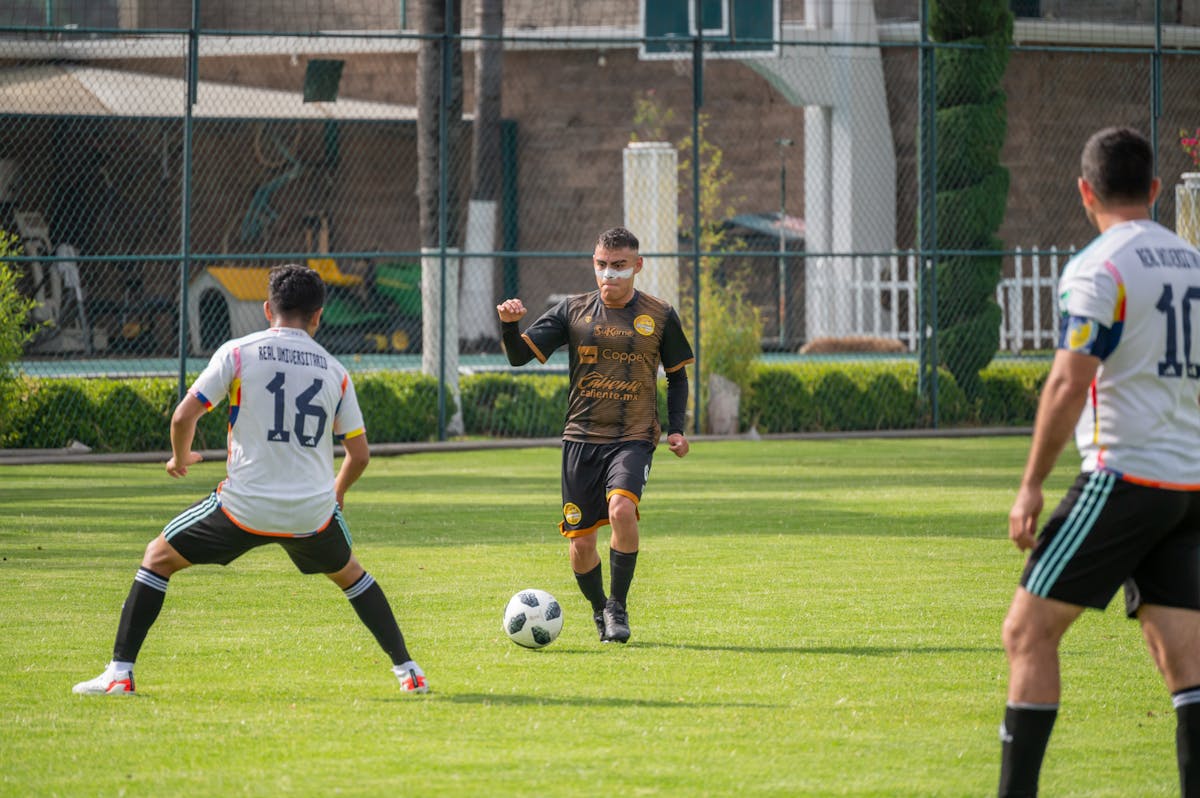 Football Defender Running Photos, Download The BEST Free Football ...