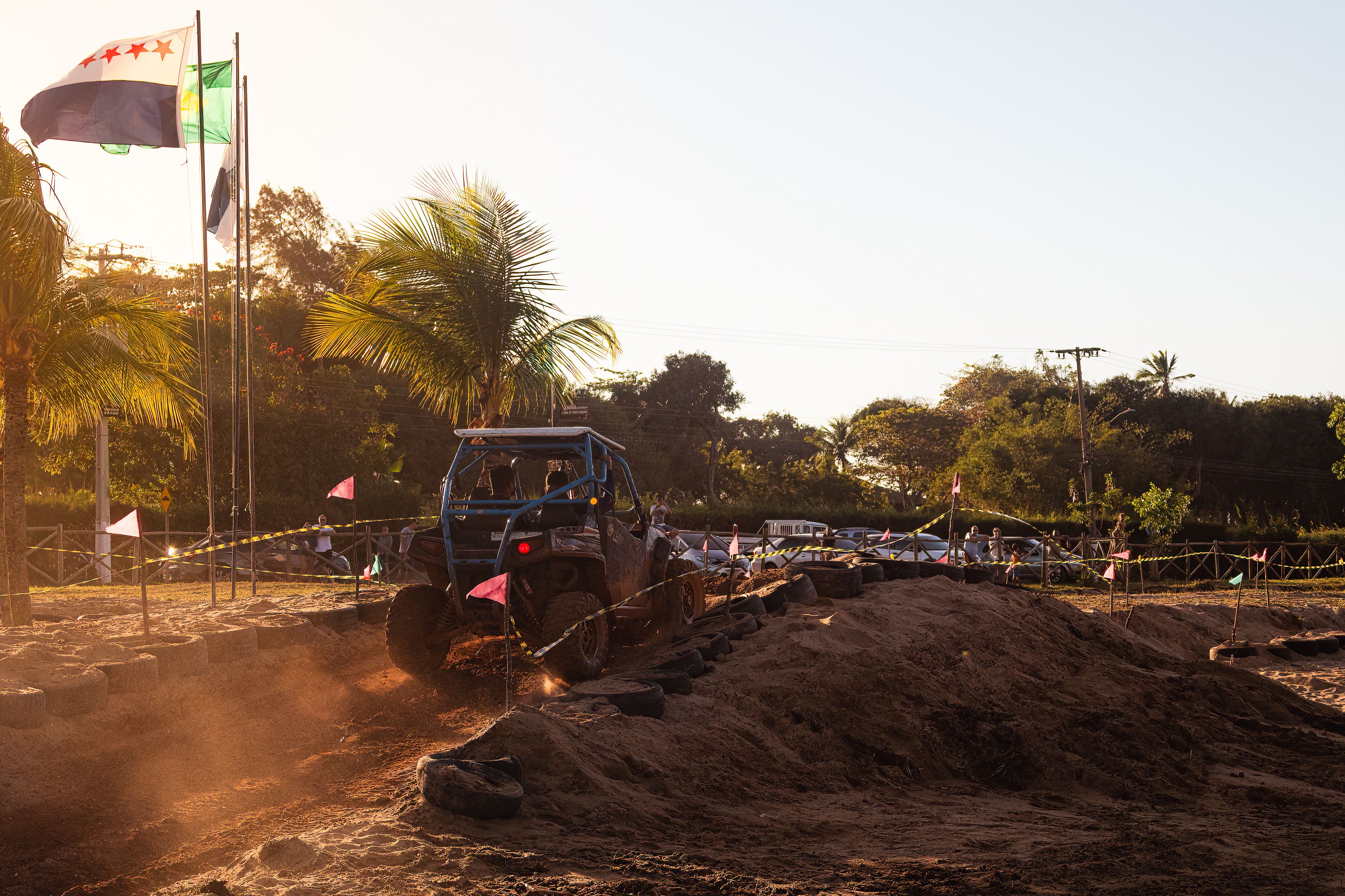 Buggy Car Running in Race · Free Stock Photo