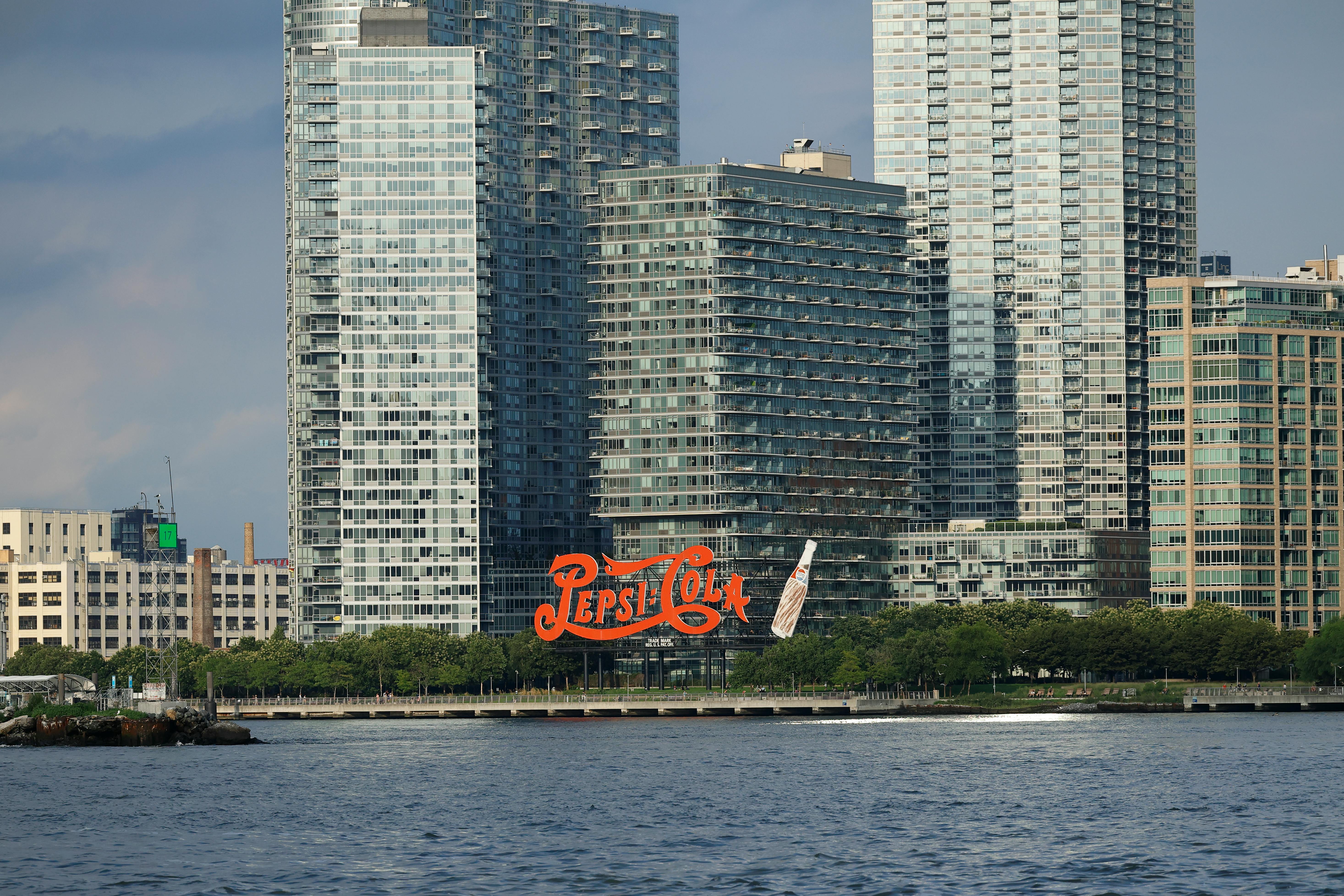 Map Sign Photos, Download The BEST Free Map Sign Stock Photos & HD Images