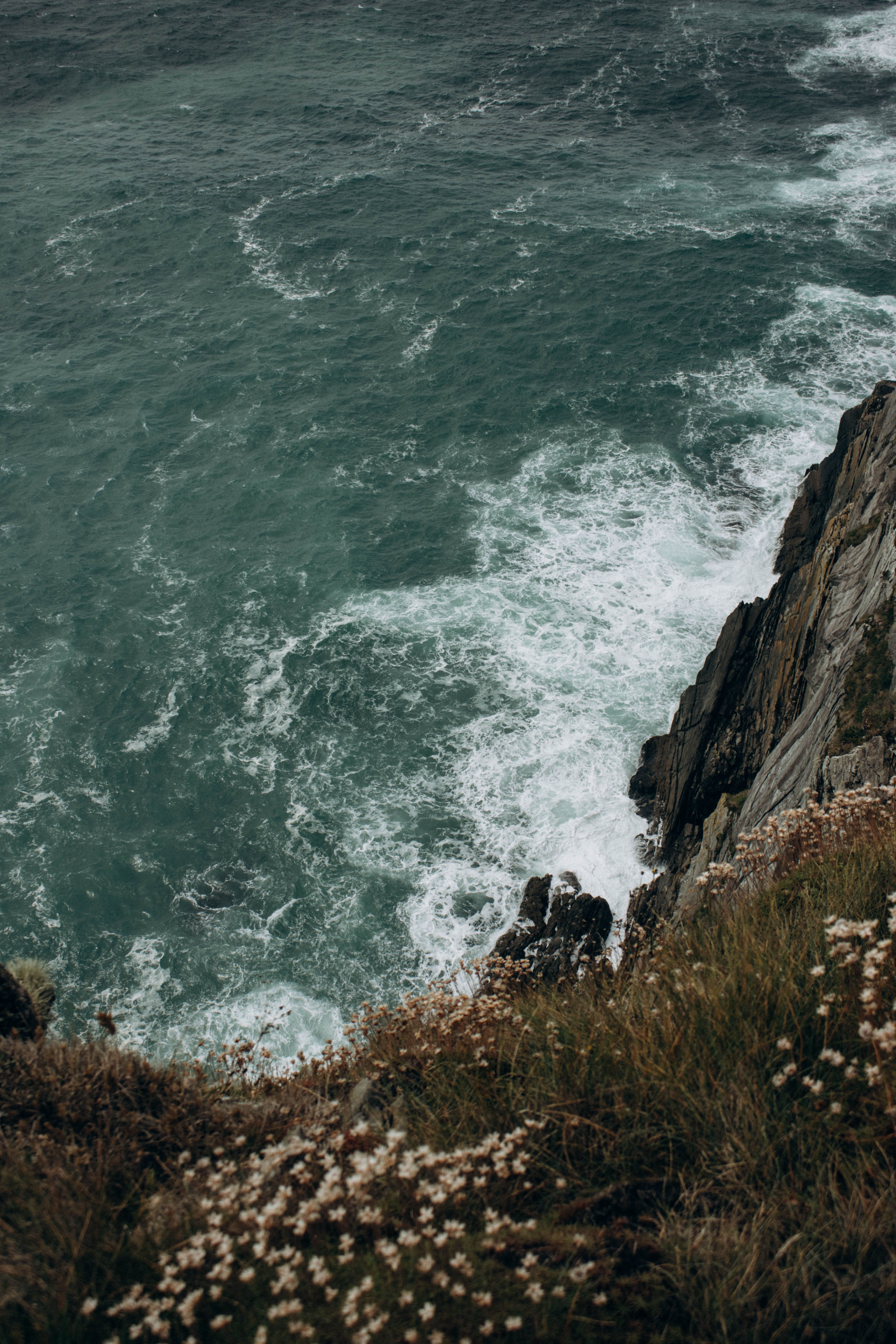 Desktop Wallpaper Angled Waves Photos, Download The BEST Free Desktop ...