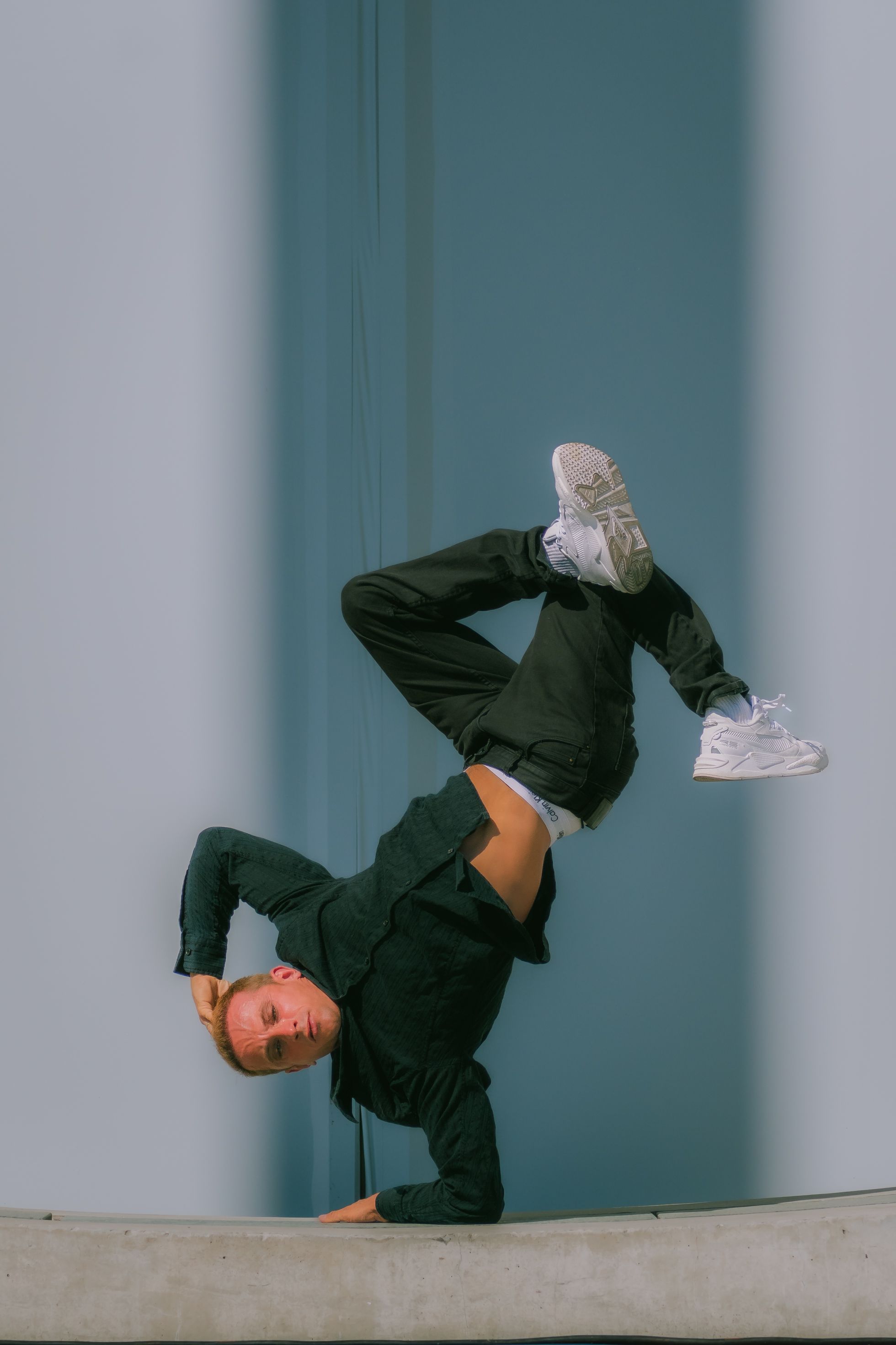 Man in Black Clothes Breakdancing · Free Stock Photo
