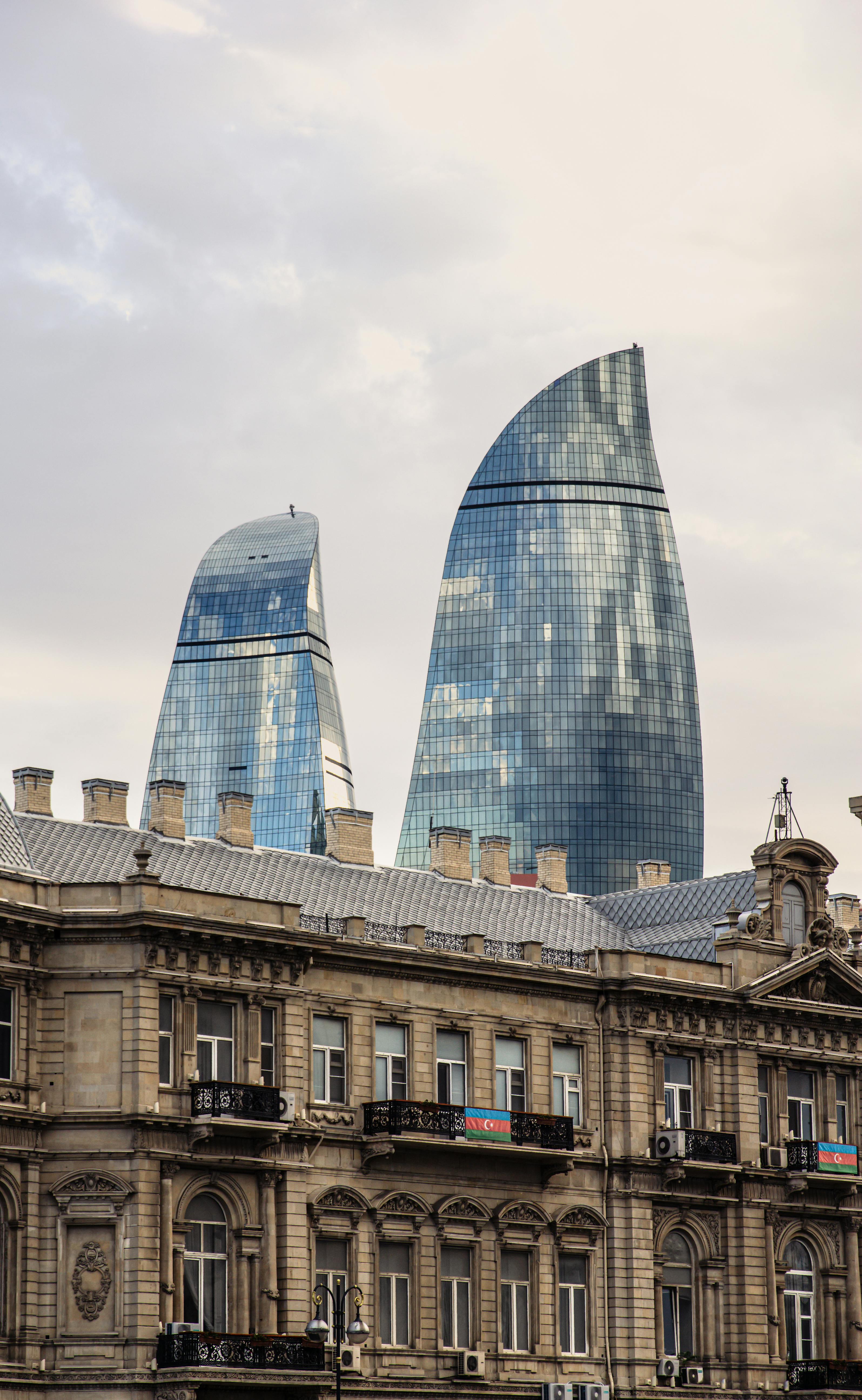 Glass Towers Photos, Download The BEST Free Glass Towers Stock Photos ...