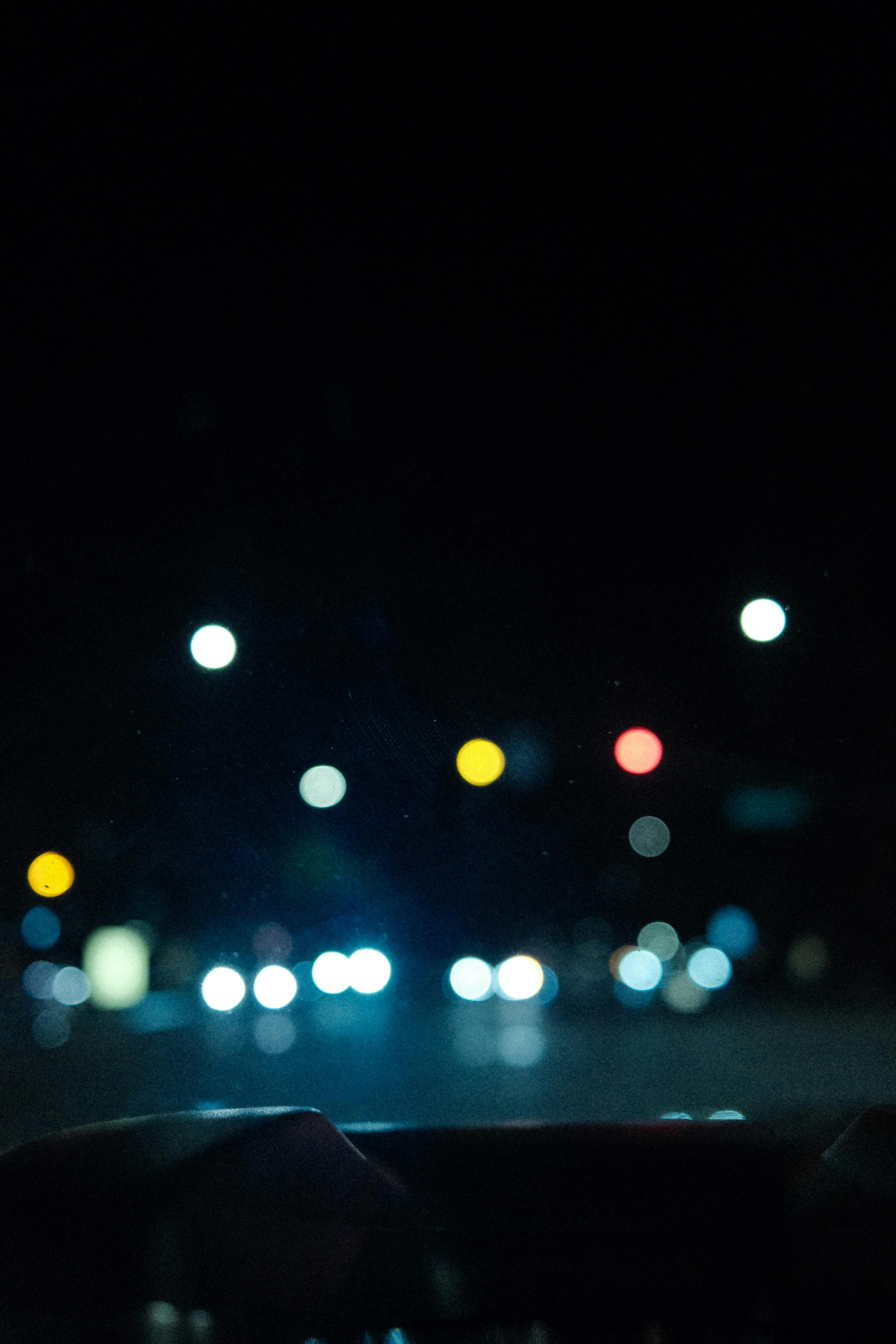 Blurred Light at Night · Free Stock Photo