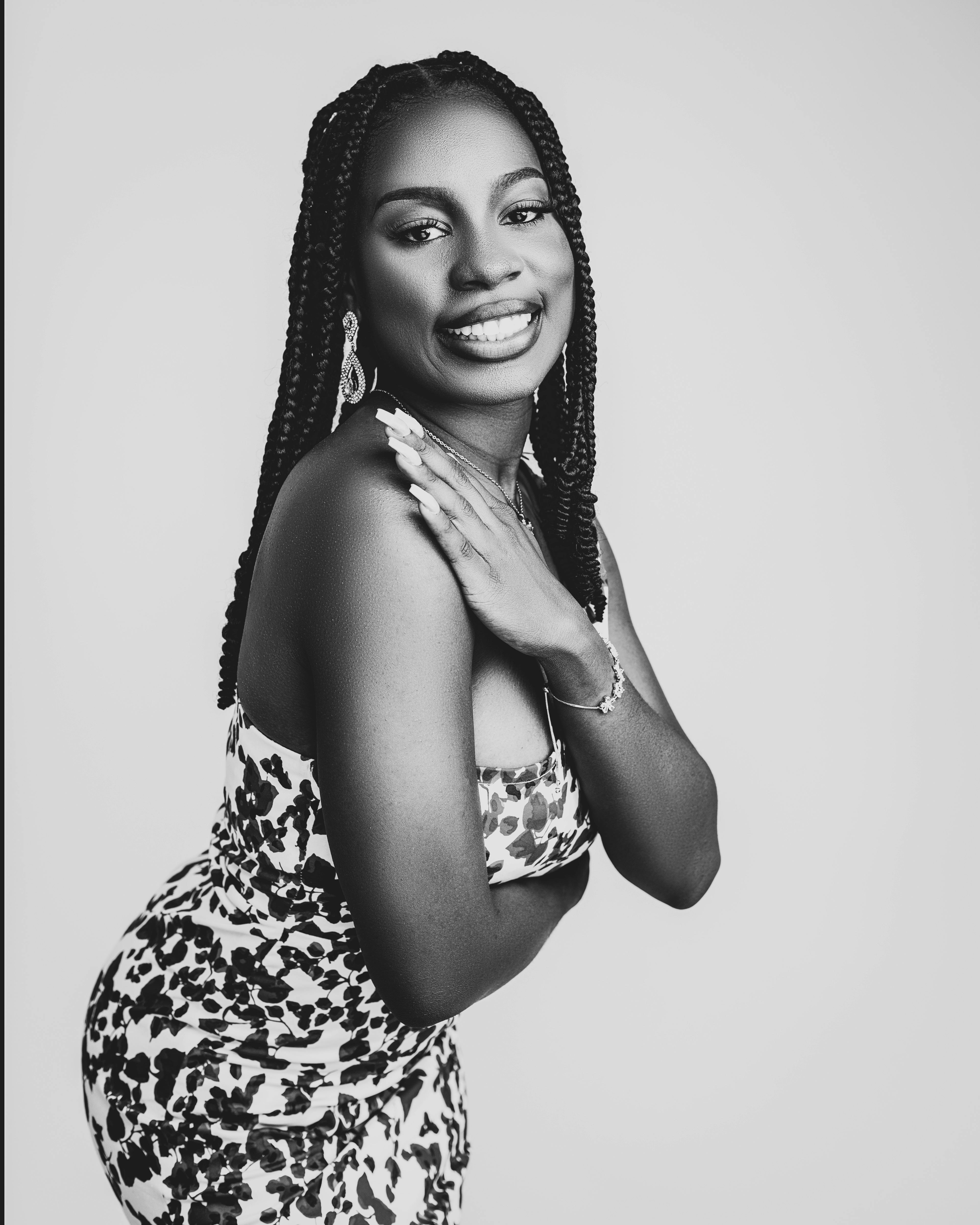 Olasupo John - 사진