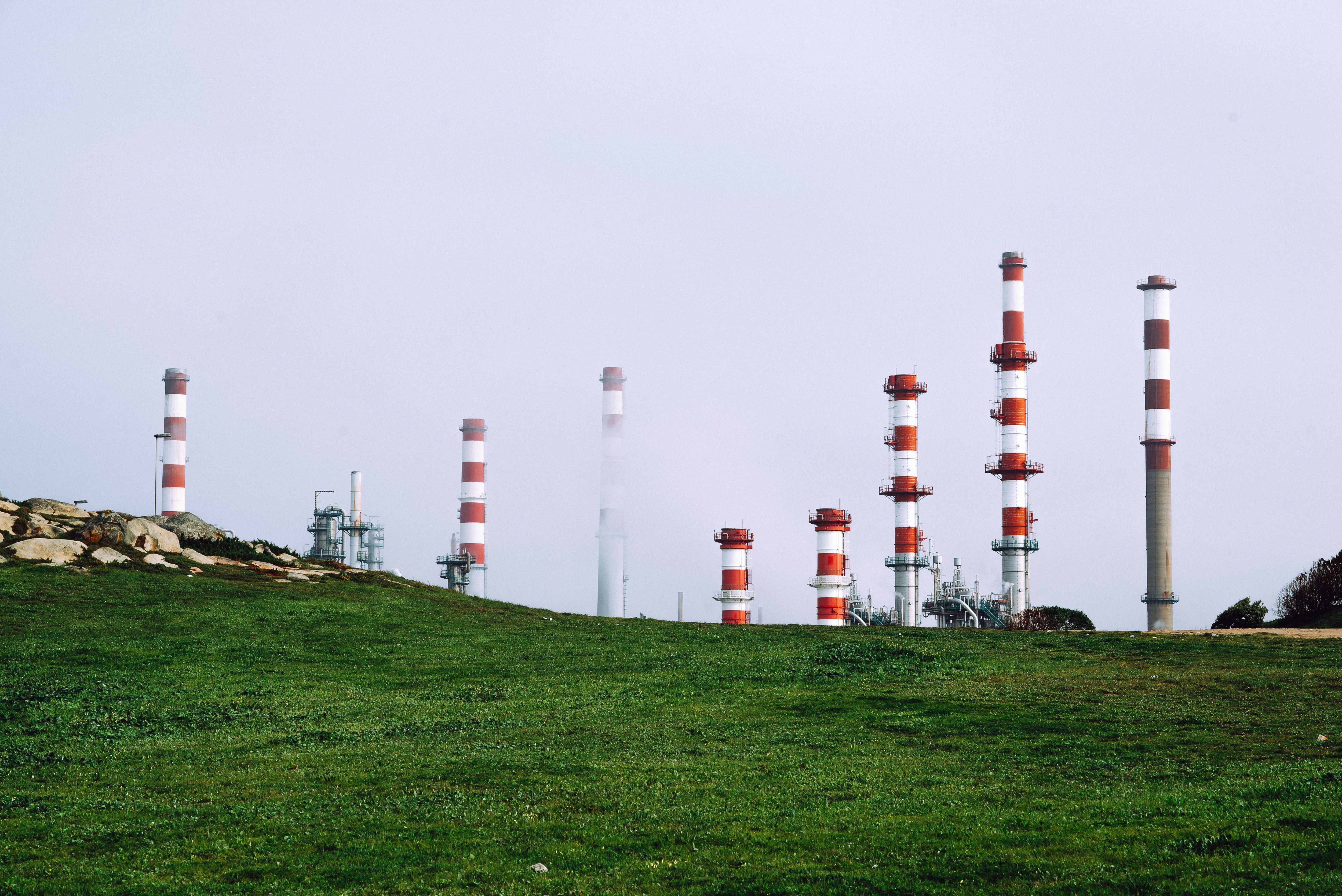 Smokestacks Photos, Download The BEST Free Smokestacks Stock Photos ...