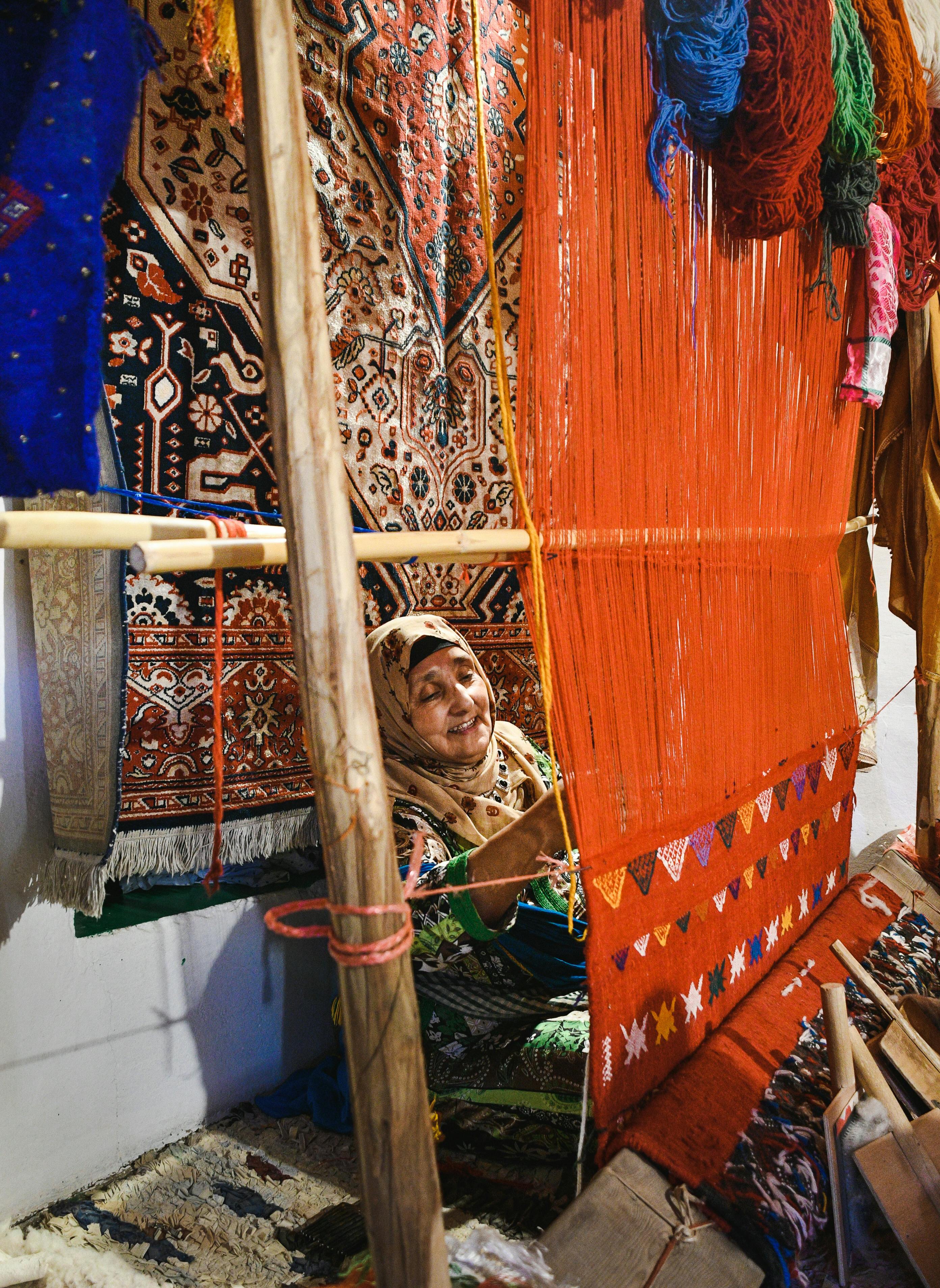 Vertical Loom Photos, Download The BEST Free Vertical Loom Stock Photos ...