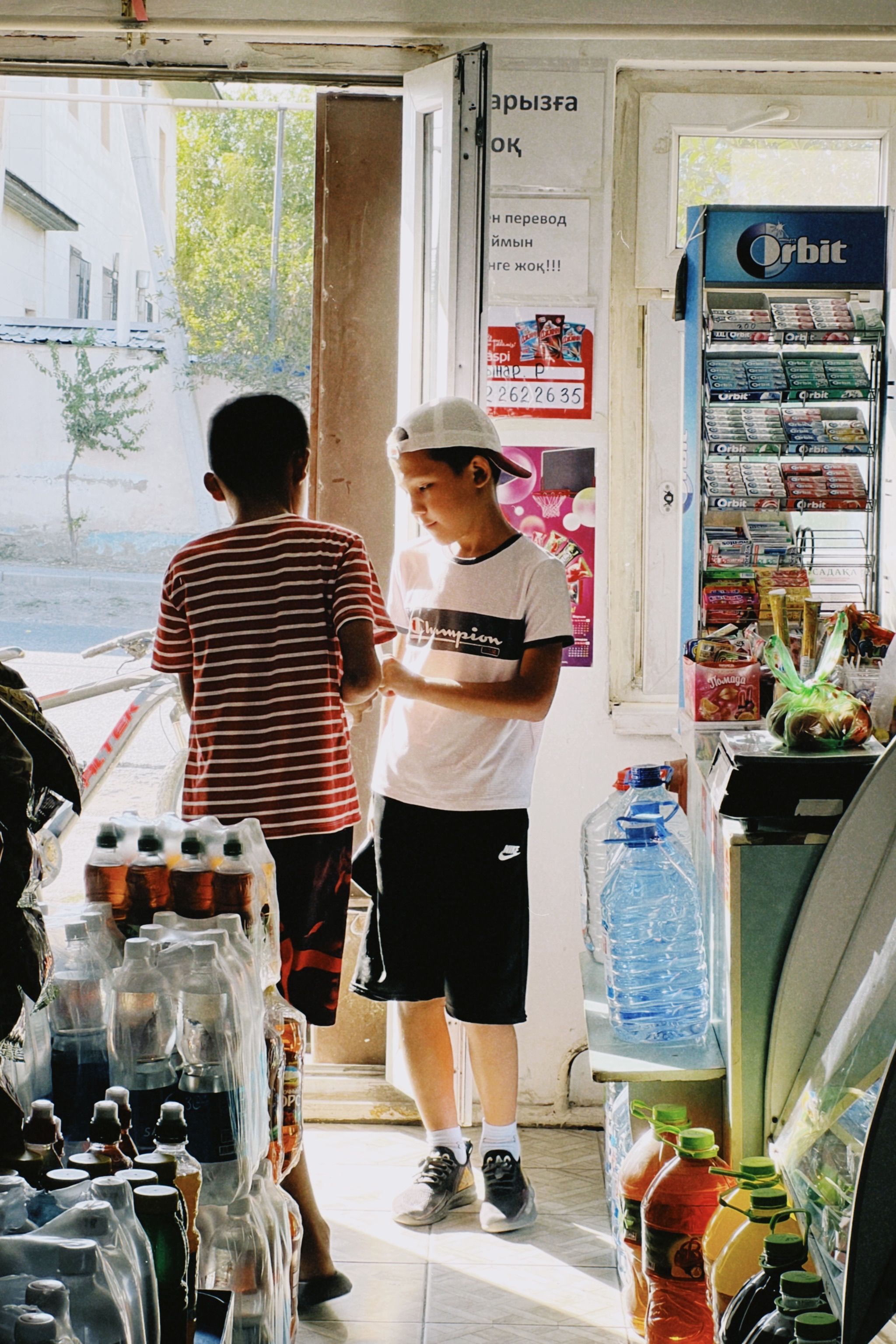 Boys in the Grocery Store · Free Stock Photo