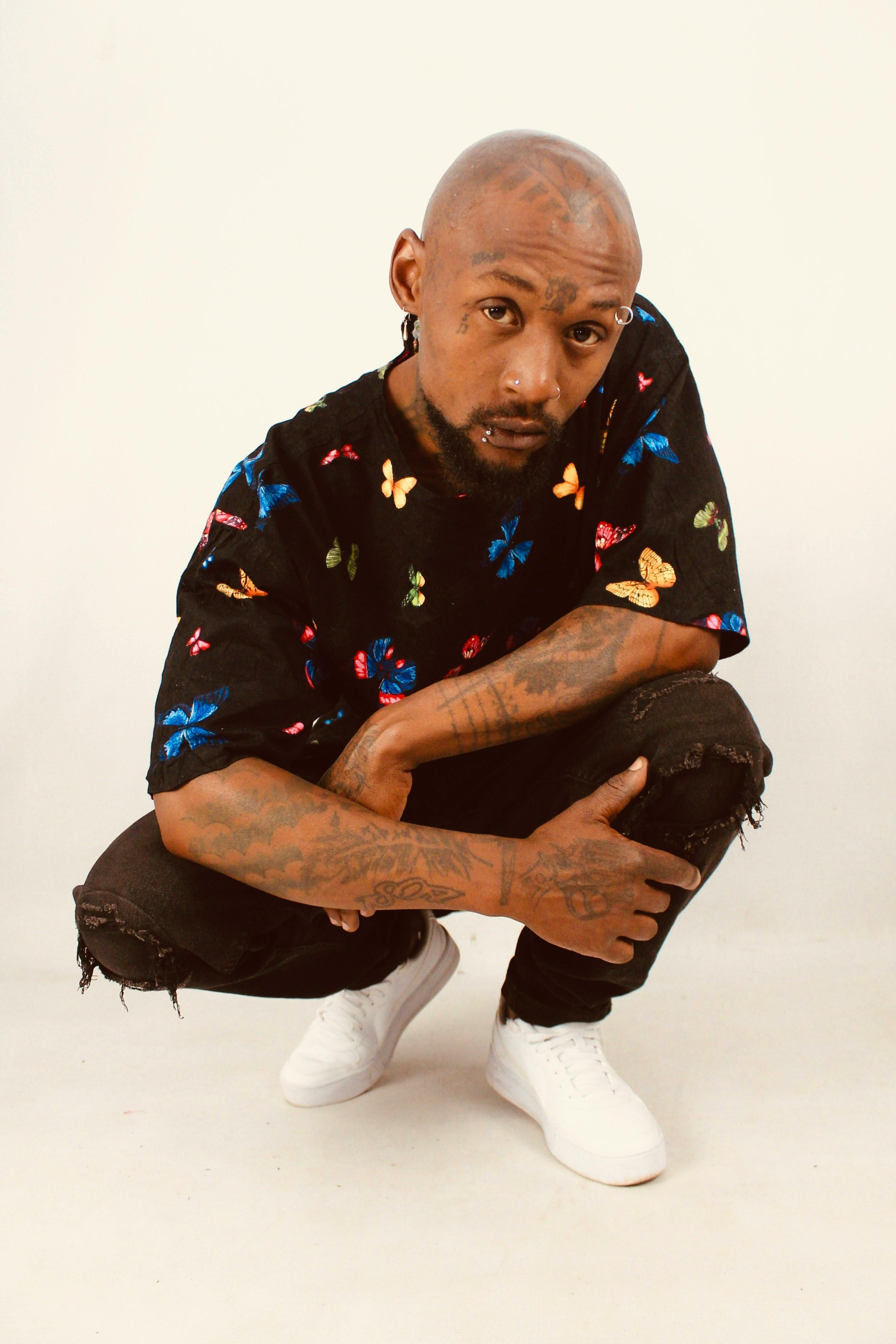 Brawl Man In The Shirt Bald Photos, Download The BEST Free Brawl Man In ...