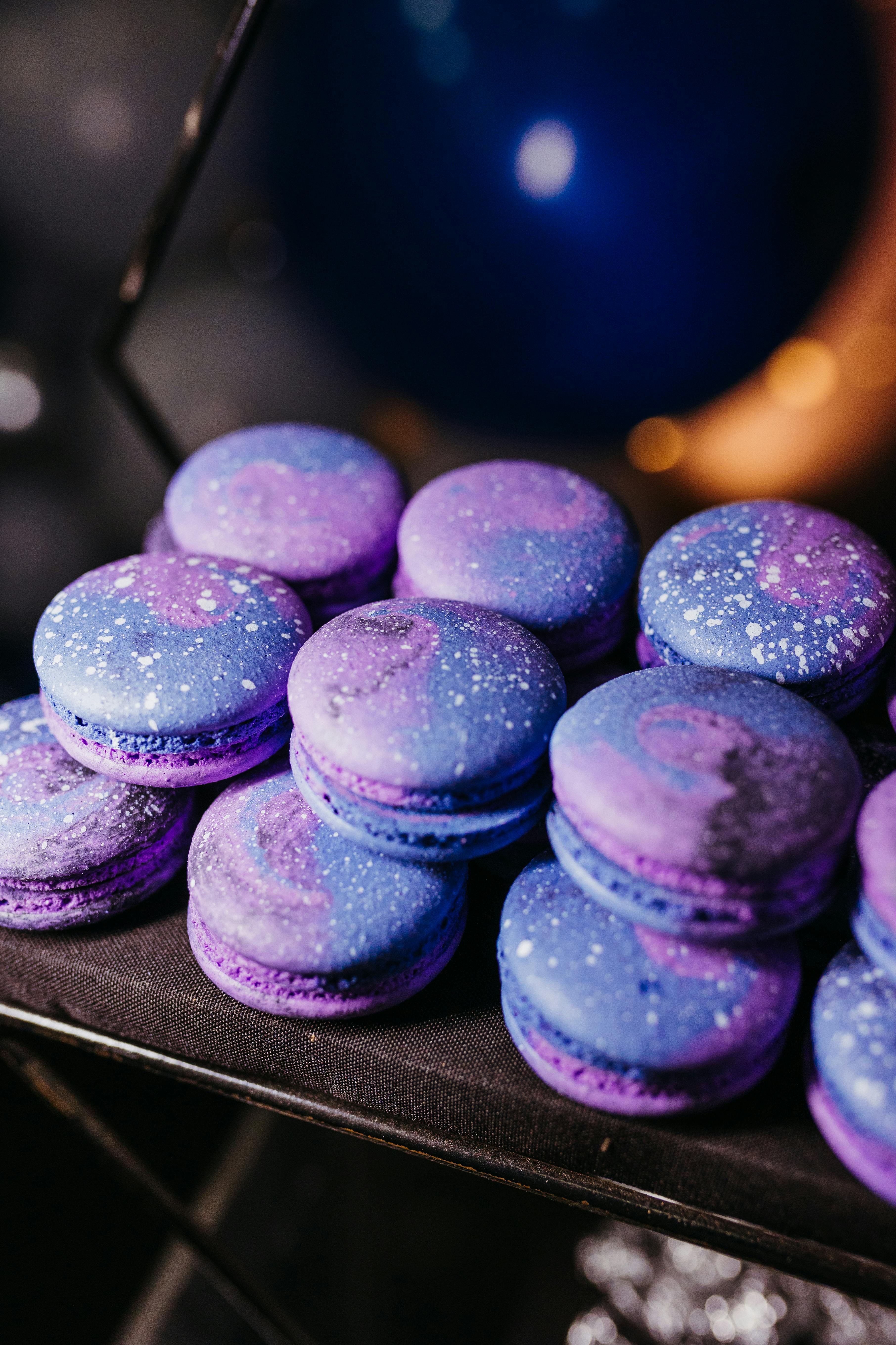 Purple Macaroons in Close-up View · Free Stock Photo
